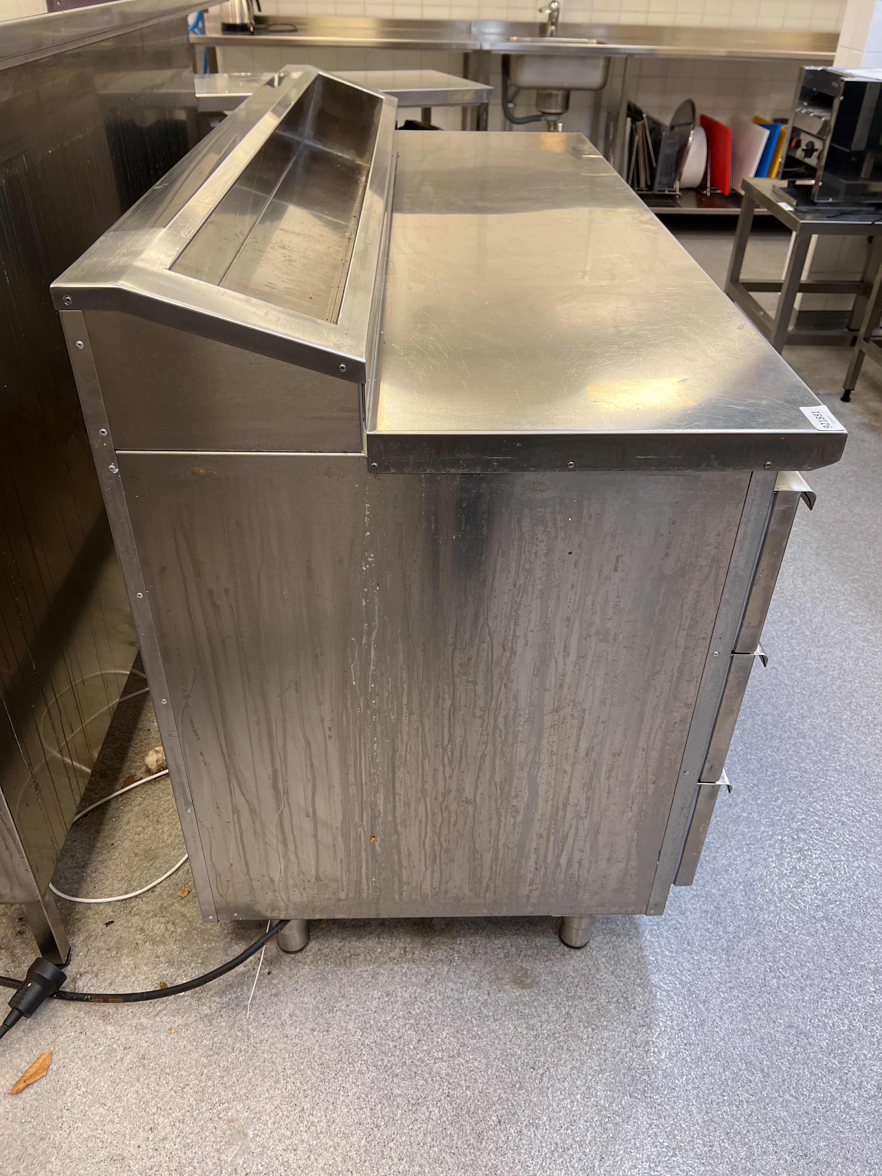 Cooling bench with drawers, cooling trough - PS Auction - We value the ...