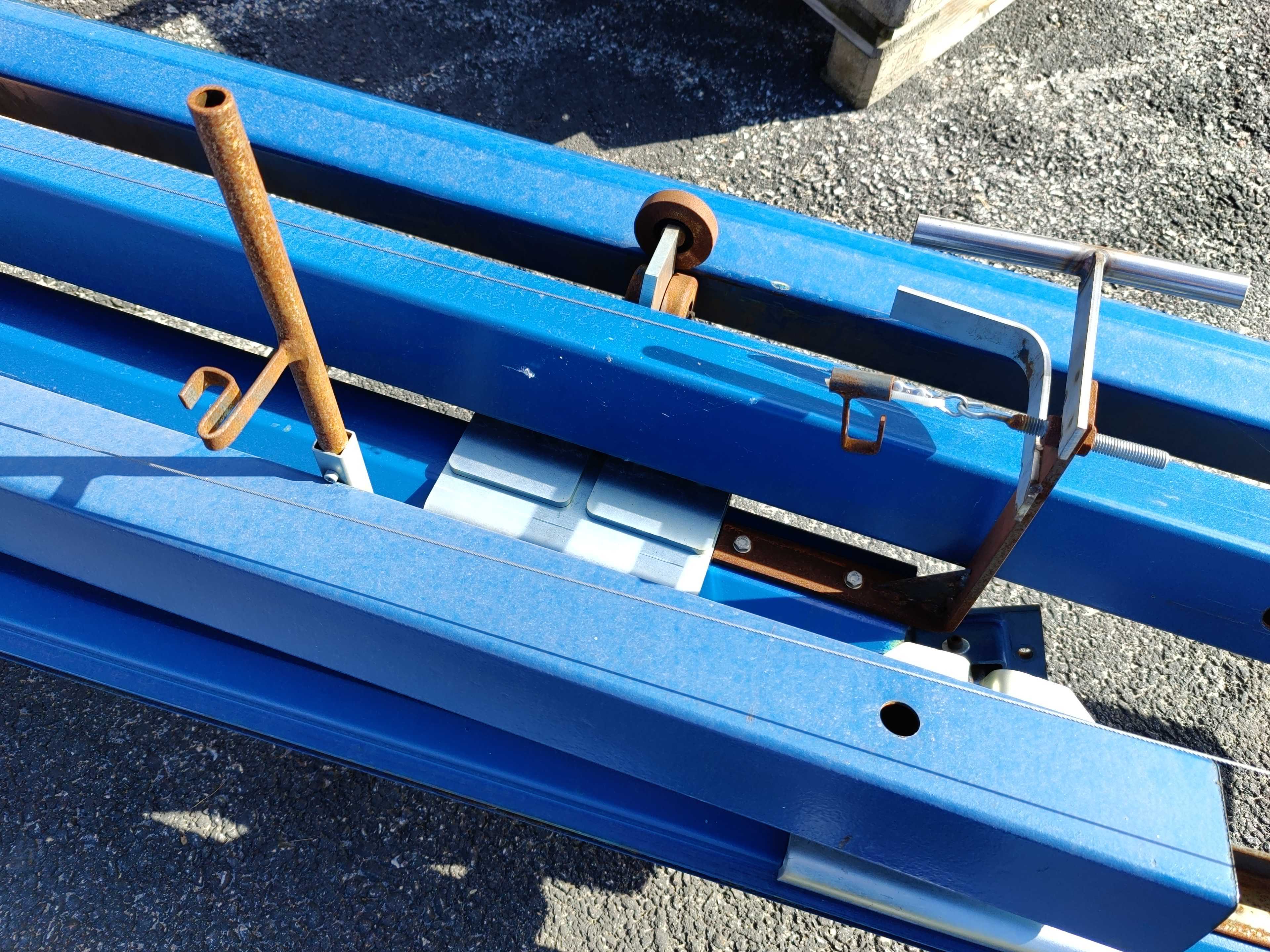 Traverssystem med telfer Abus - Auktioner online - Nätauktioner ...