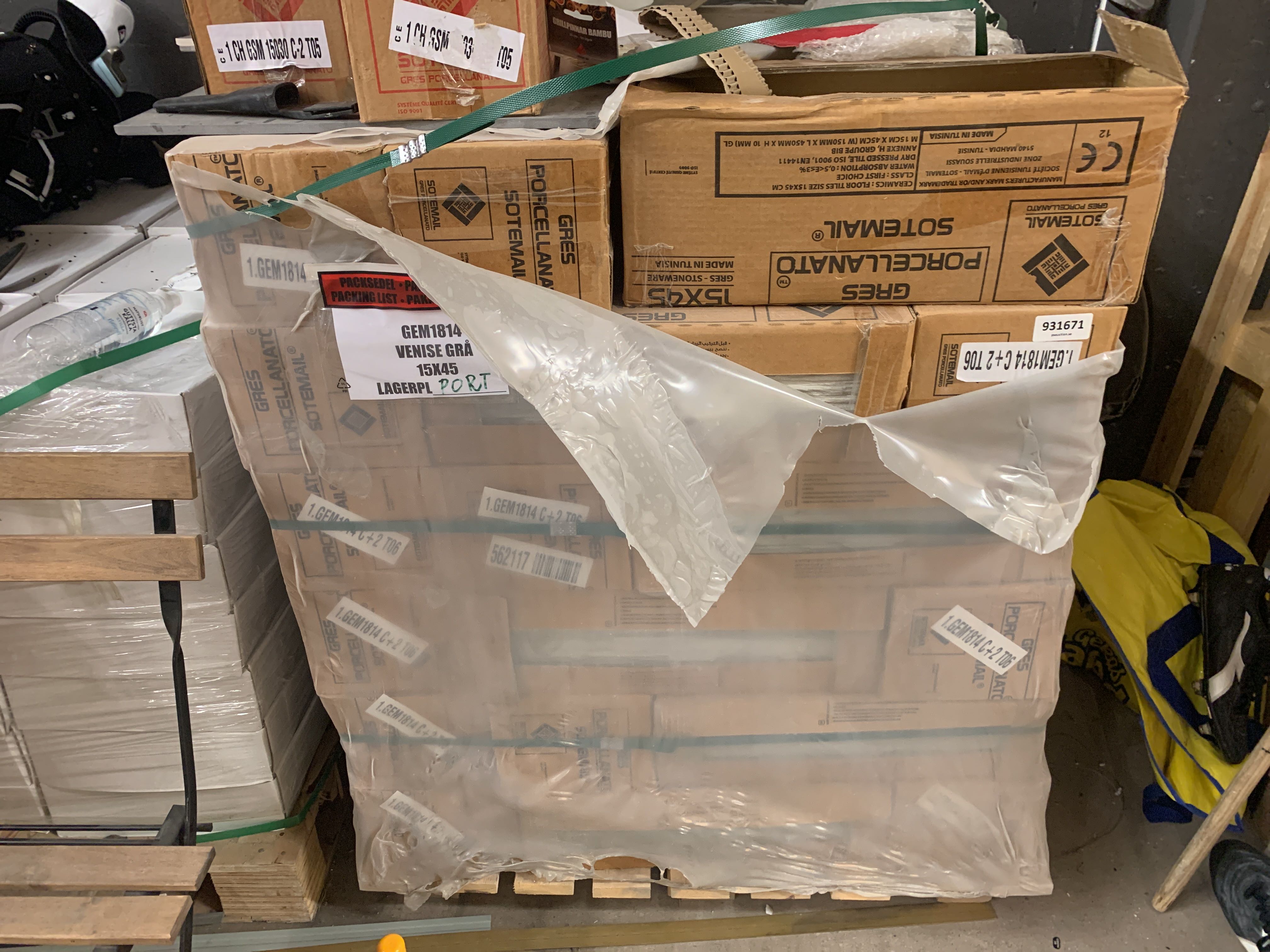 Tile, Venise grey-white with structure, 15x45cm, approx. 60 packages ...