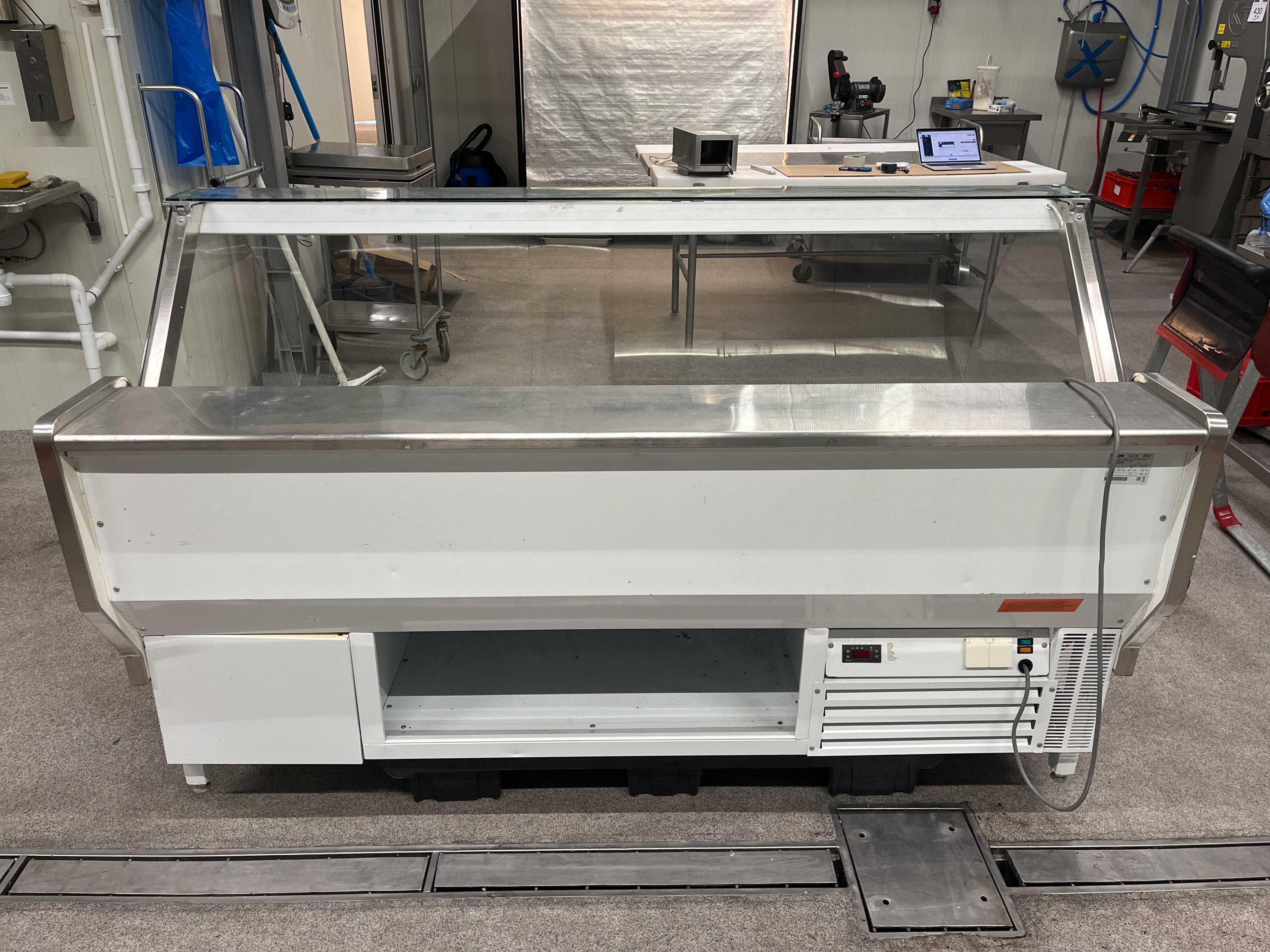 Exponeringskyl - Norpe P55007S - Auktioner online - Nätauktioner ...