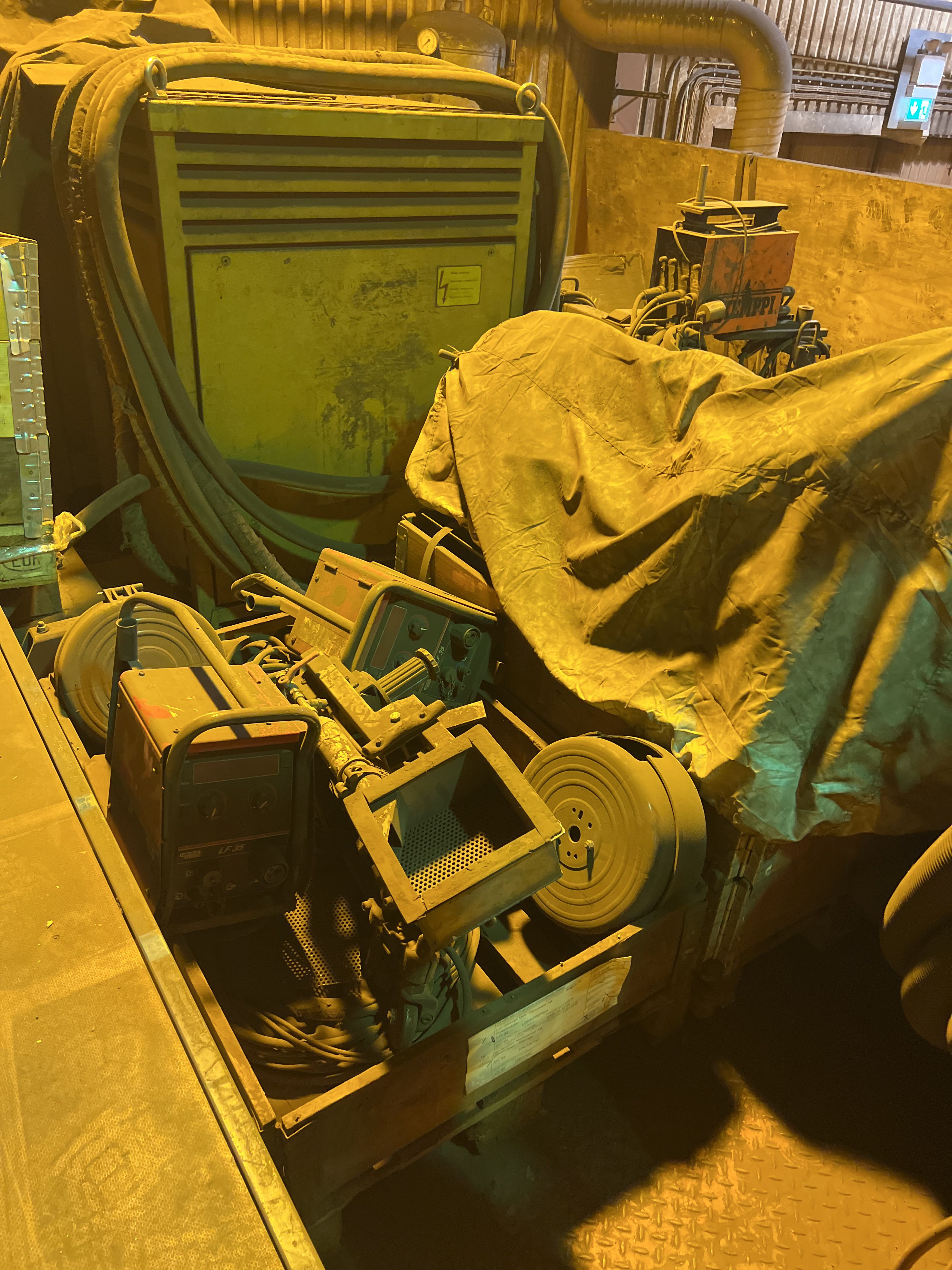 Spare parts machines and various details second floor - PS Auction - We ...