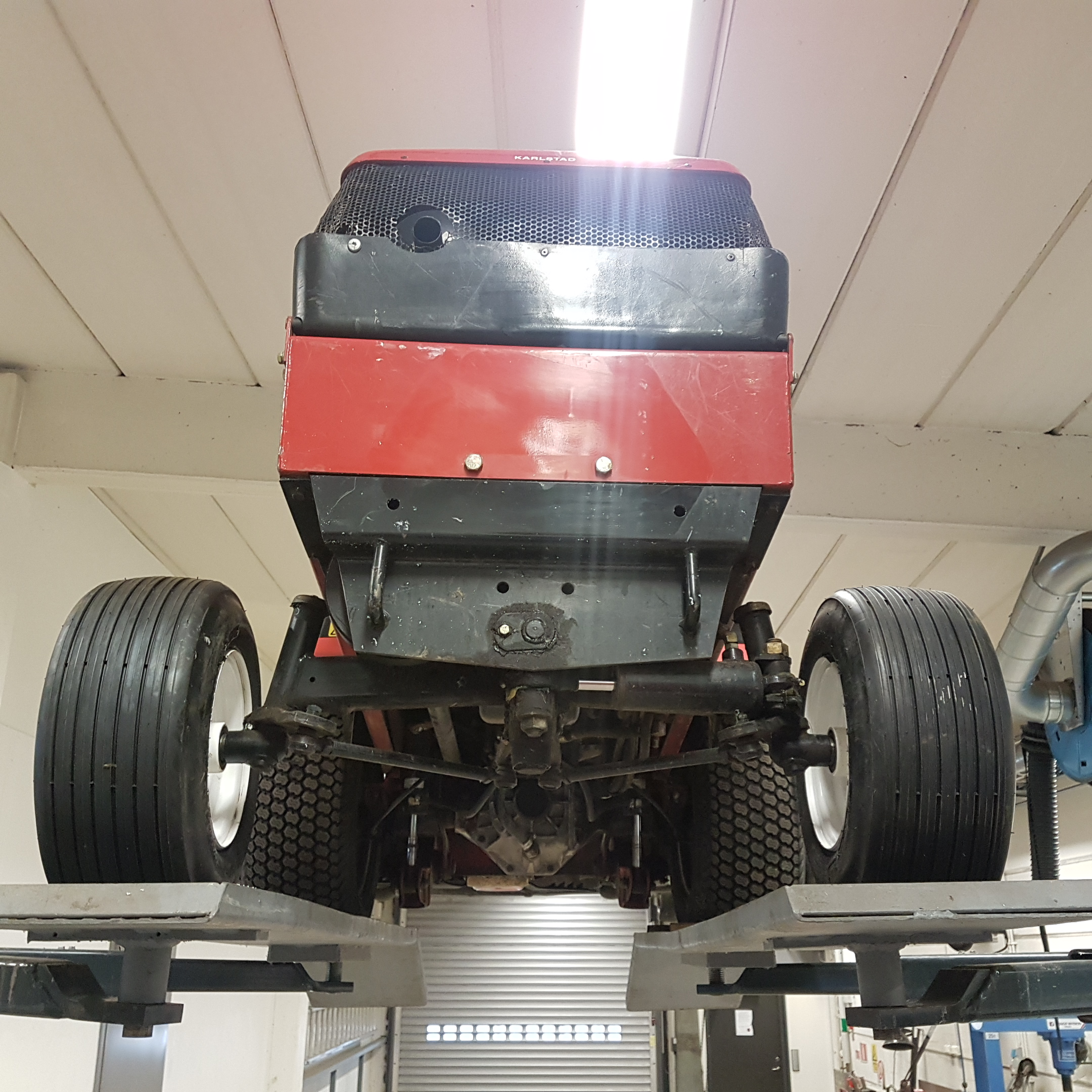 Toro Groundsmaster 228D - PS Auction - We value the future - Largest in ...
