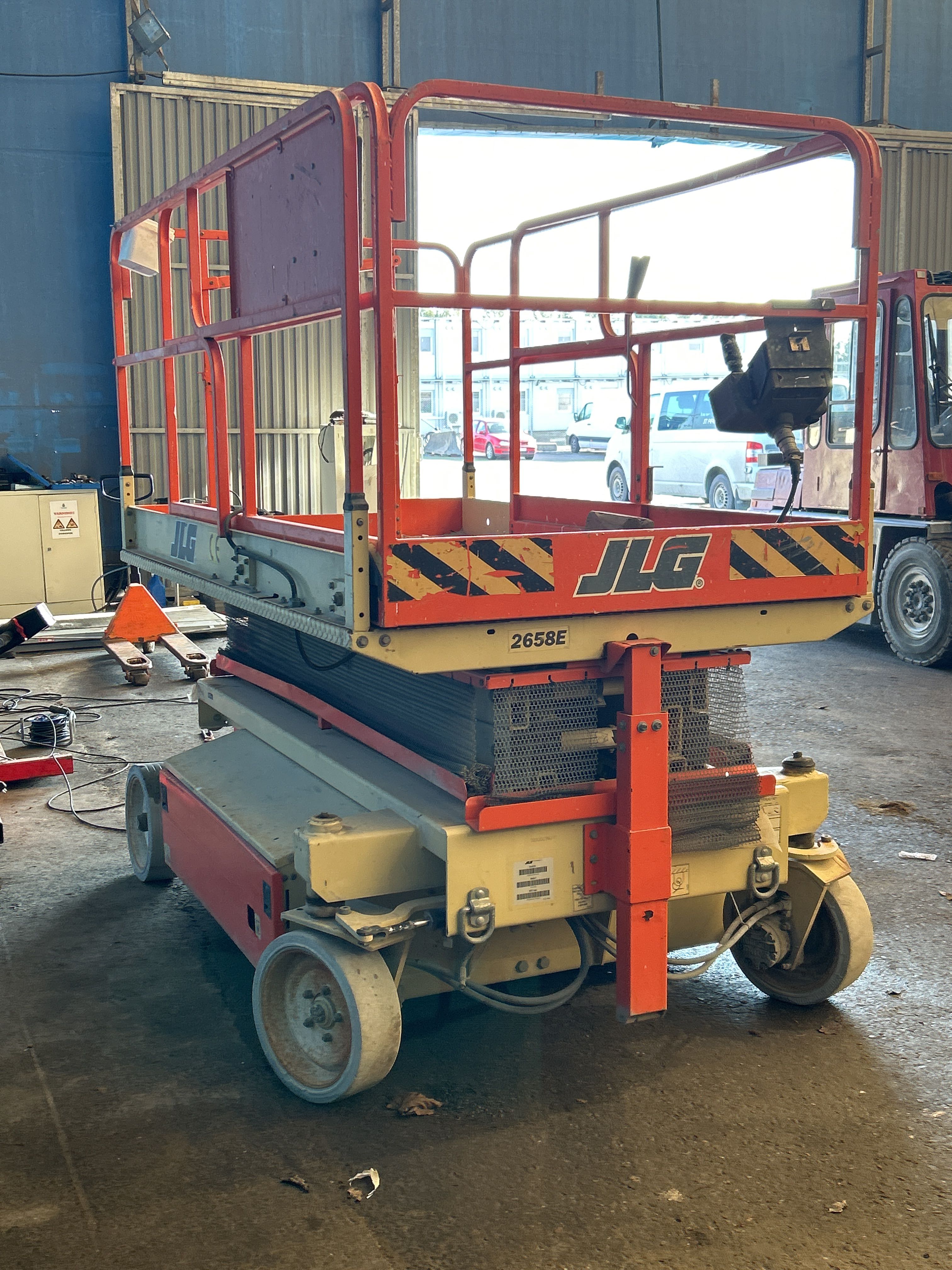 Saxlift - JLG 2658E, -1998 - Auktioner online - Nätauktioner ...