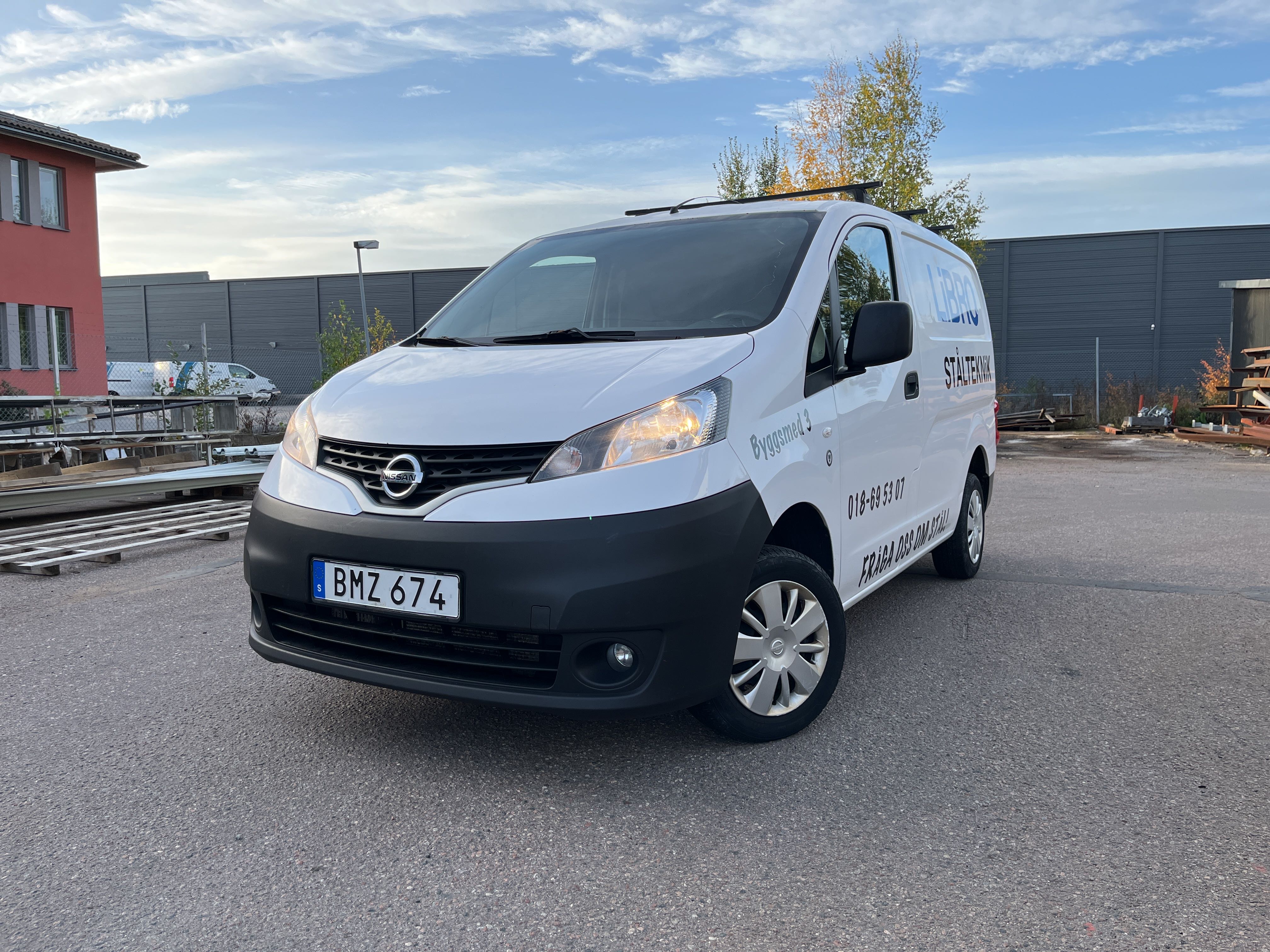Nissan NV200 Van 1.5 dCi Manual, 90hp, 2015 - BMZ674 - PS Auction - We value the future ...