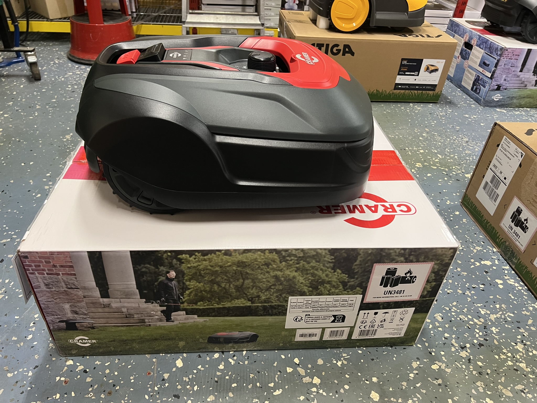 Robotgräsklippare Cramer RM 1000 - Auktioner online - Nätauktioner ...