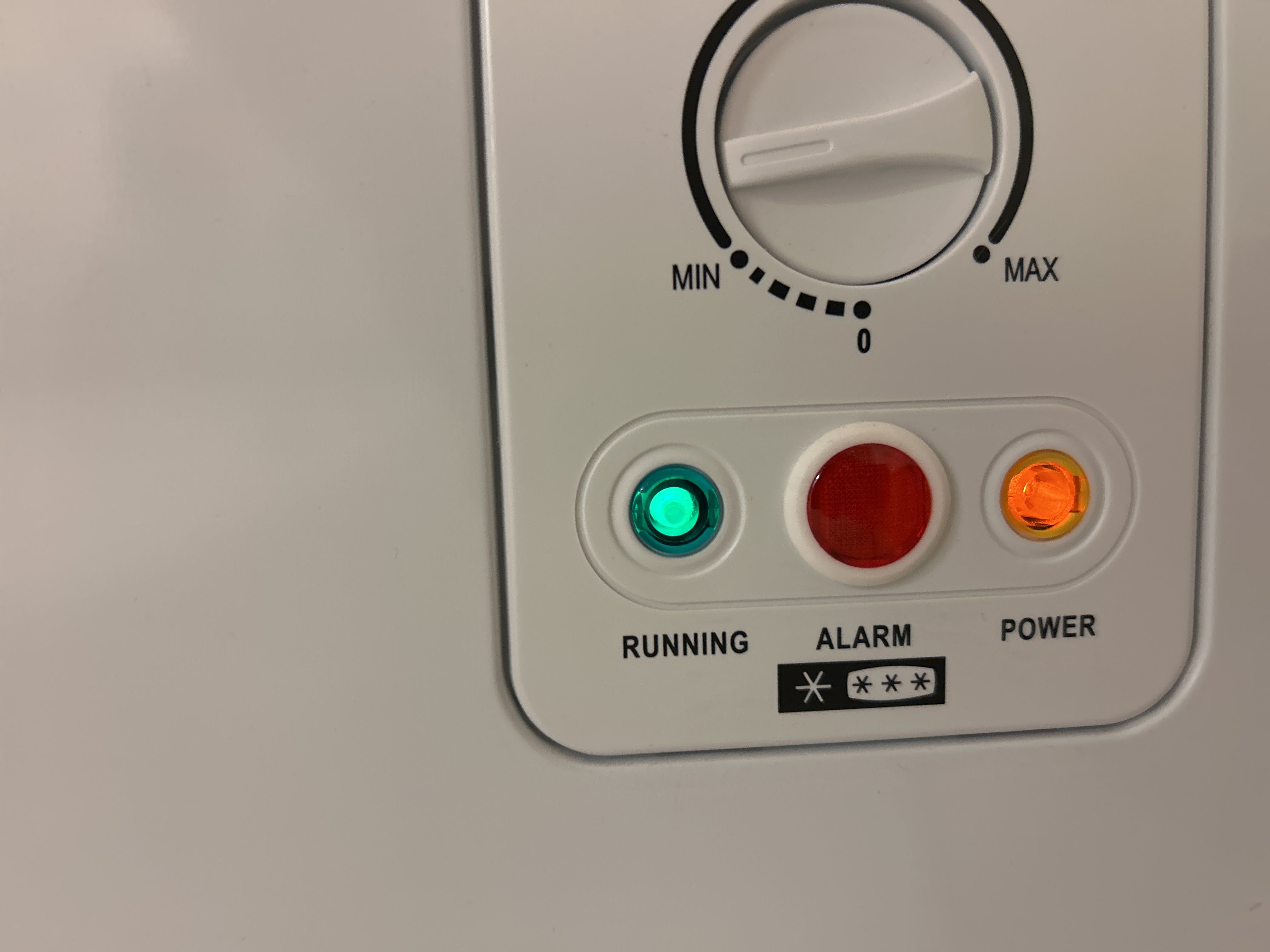 Frysbox med innehåll - Logik LCF420W23E - Auktioner online ...