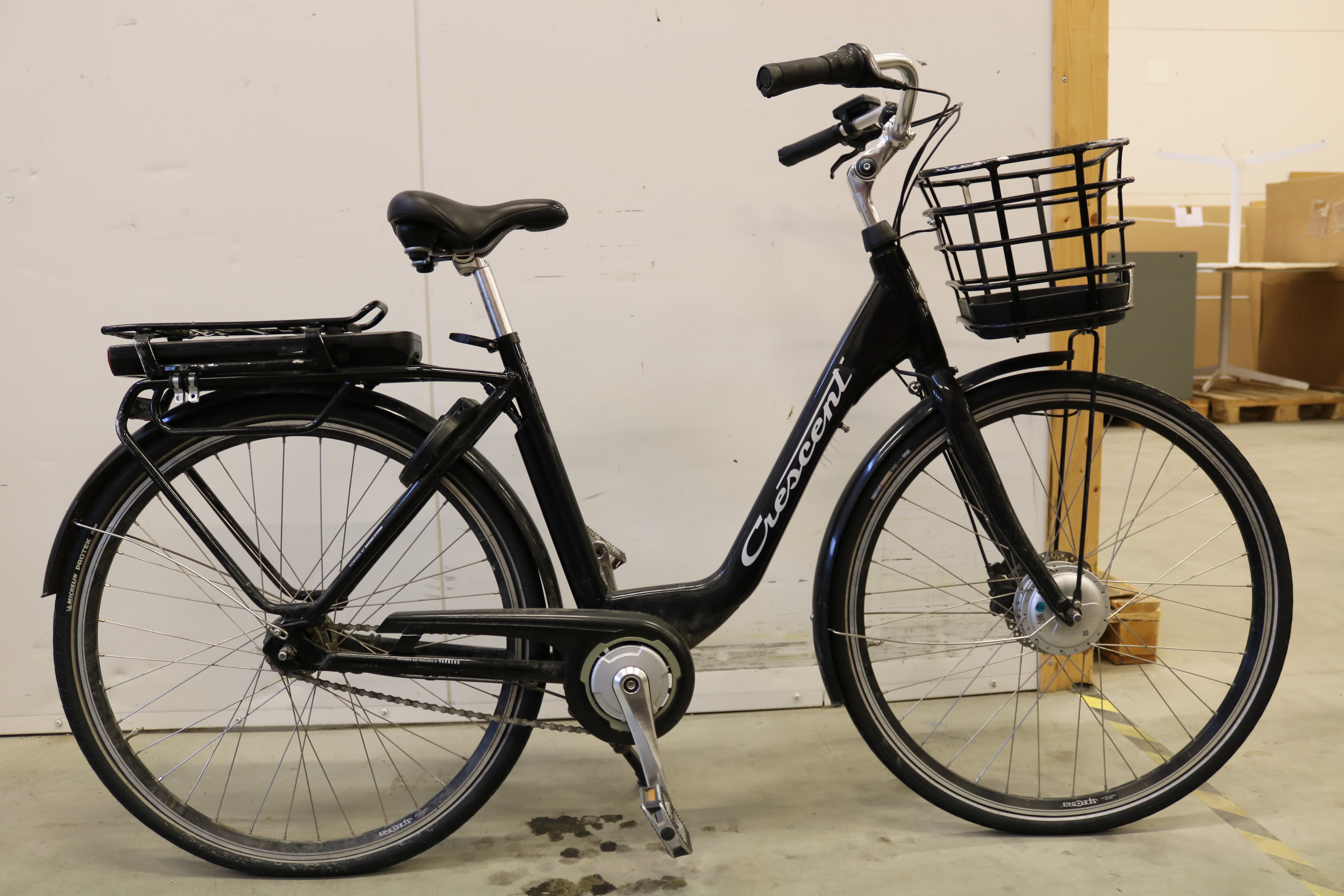 Crescent Elina Electric Bike. - PS Auction - We value the future ...