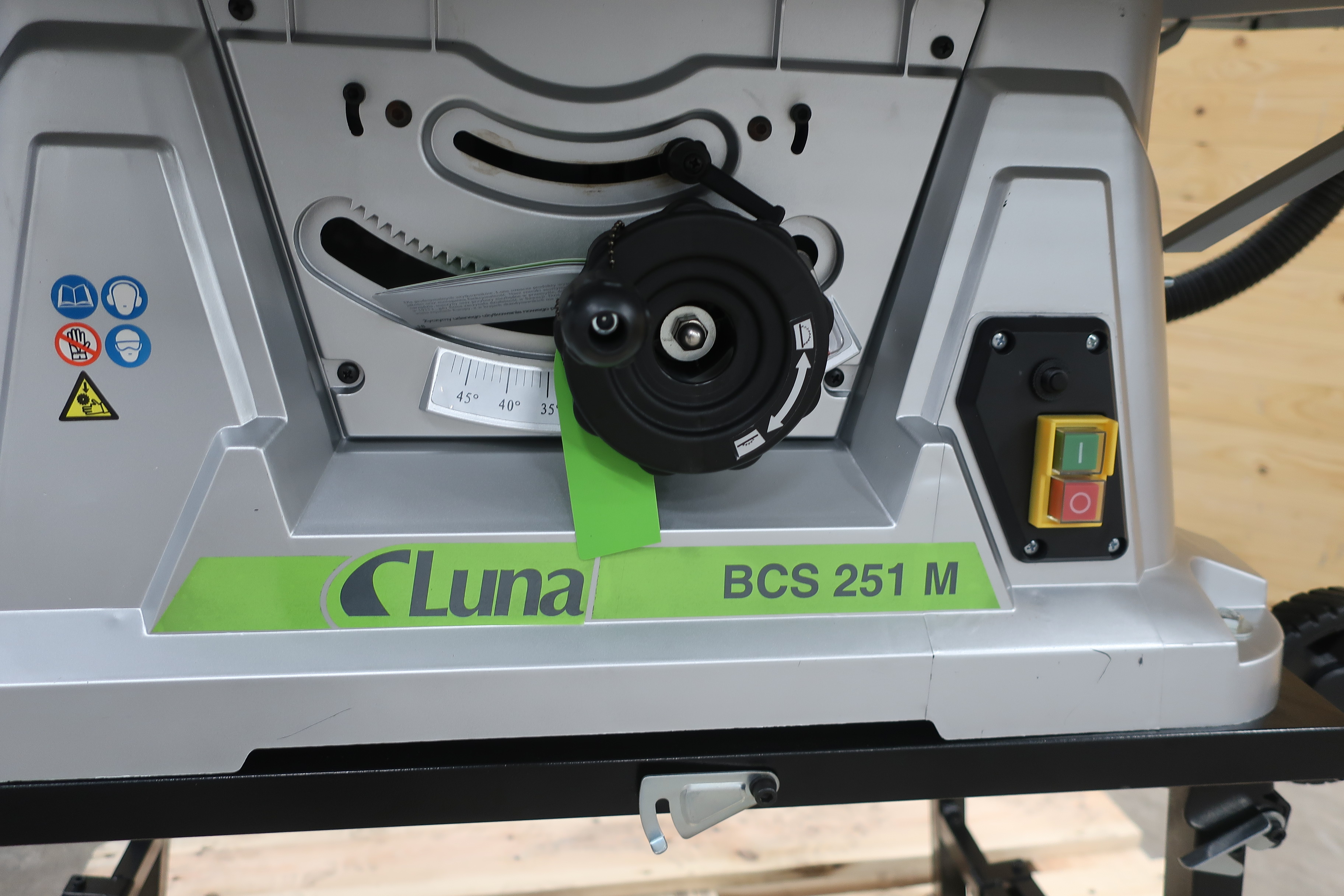 Table circular saw Luna BCS 251 M - PS Auction - We value the future ...