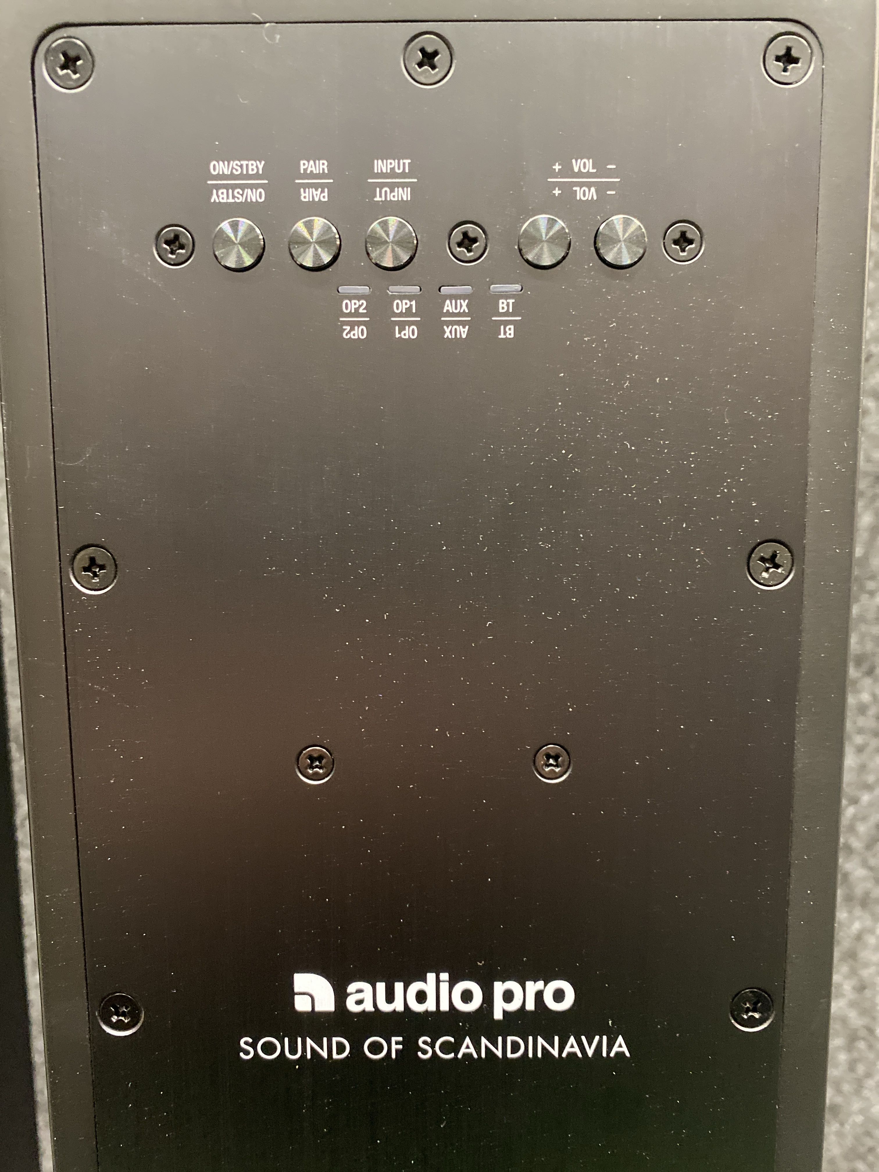 Golvhögtalare Audio Pro Addon T20 - Auktioner online - Nätauktioner ...