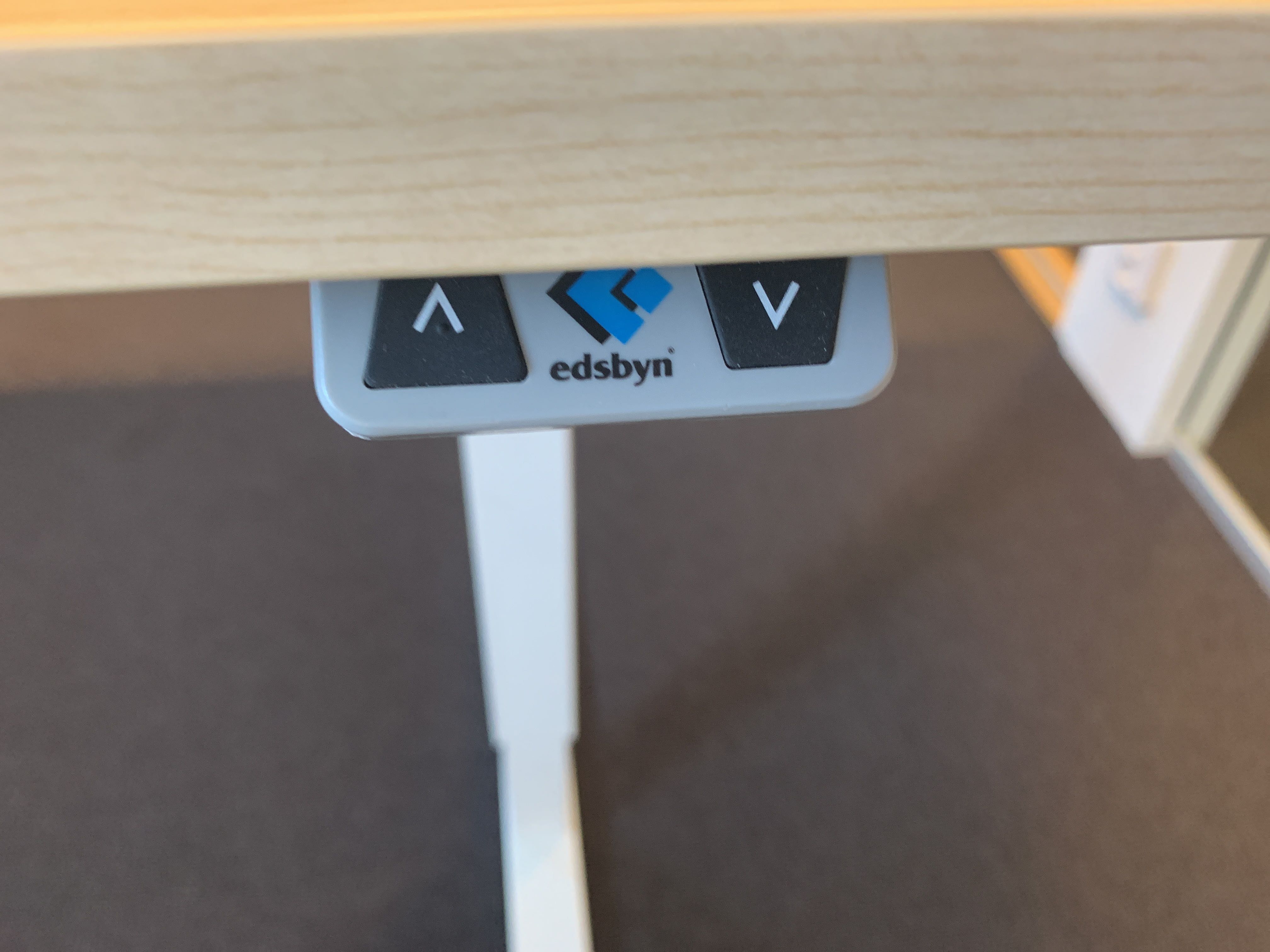 Office workplace Raise and lower desk Edsbyn - PS Auction - We value the future - Largest in net ...