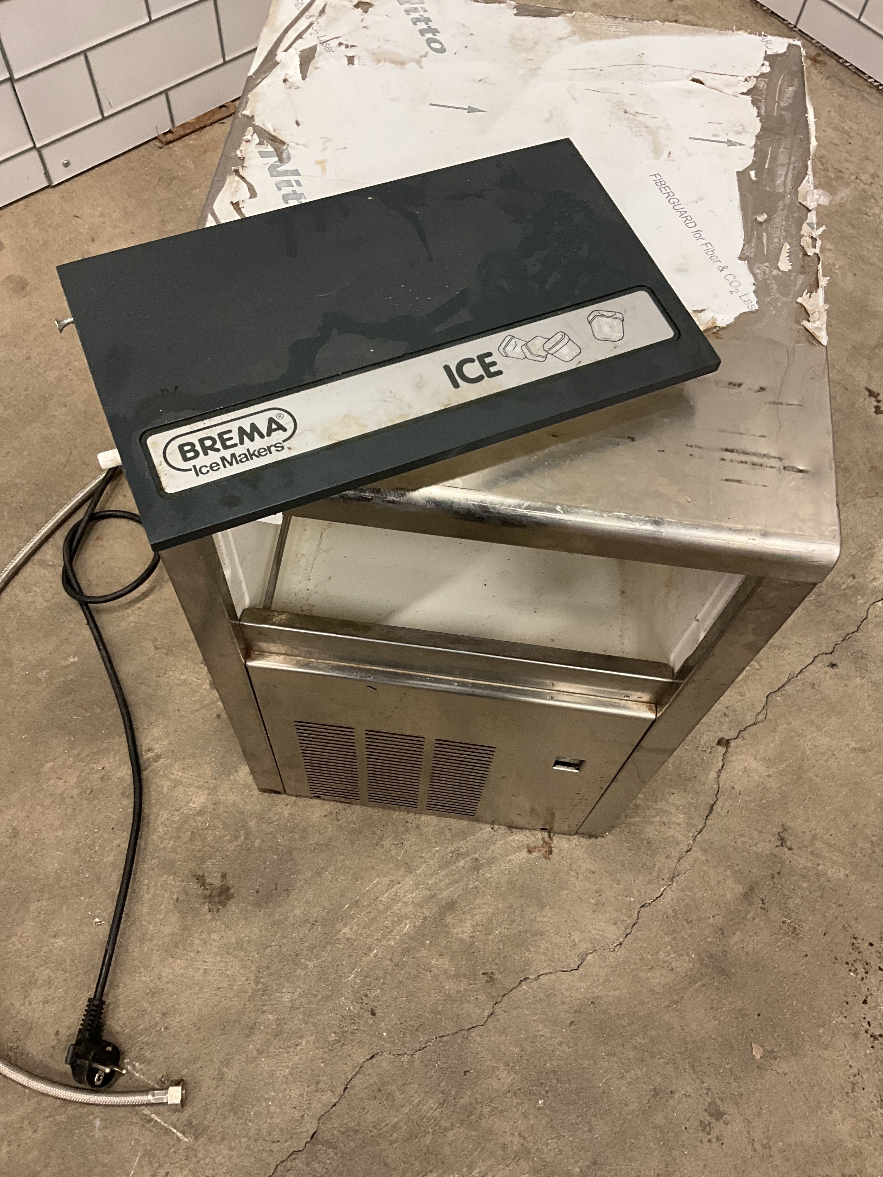 Ismaskin Brema - Auktioner online - Nätauktioner & Konkursauktioner | PS Auction