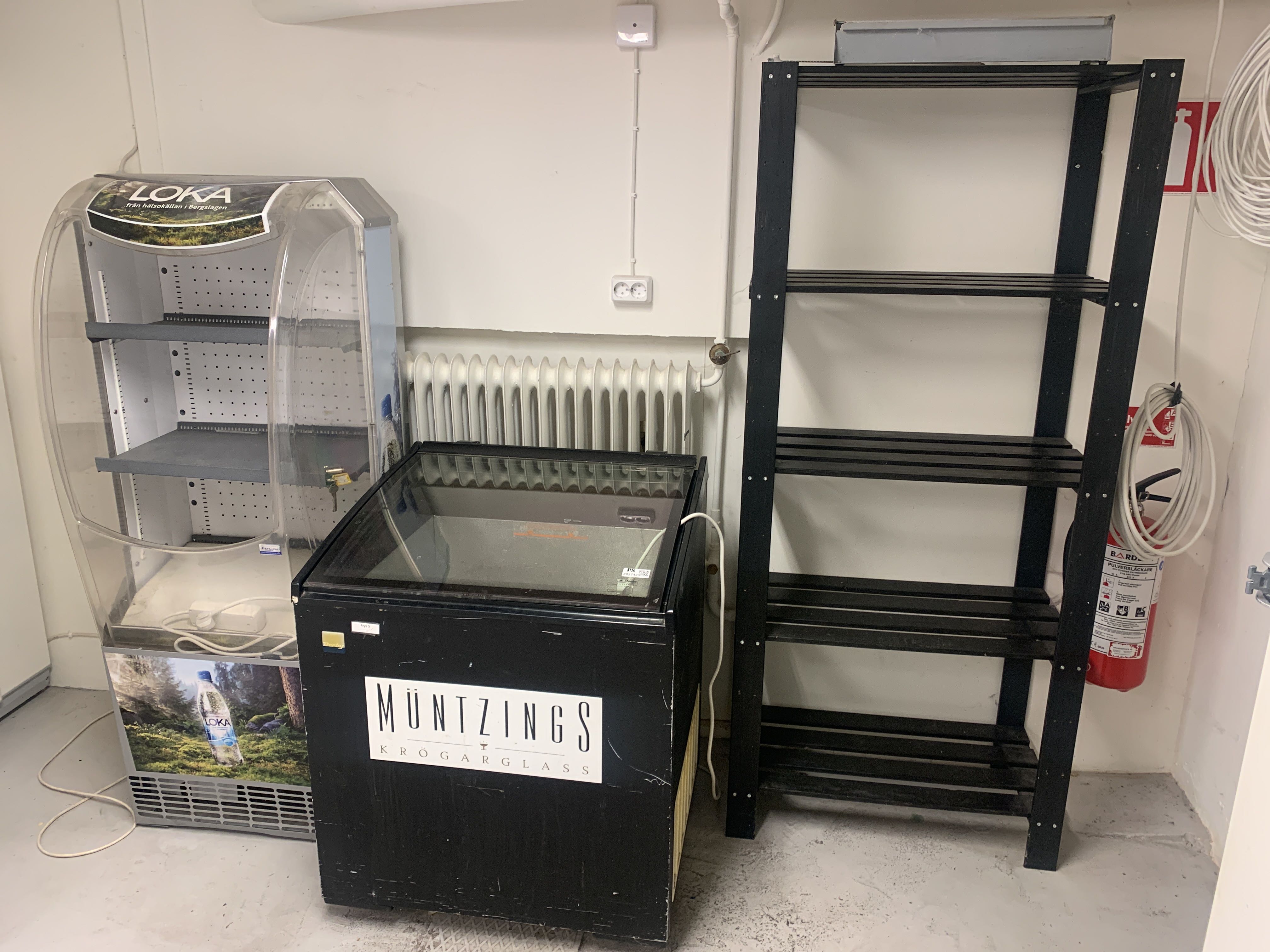 Frysar 4st, Kylar 3st och hyllor - Auktioner online - Nätauktioner ...