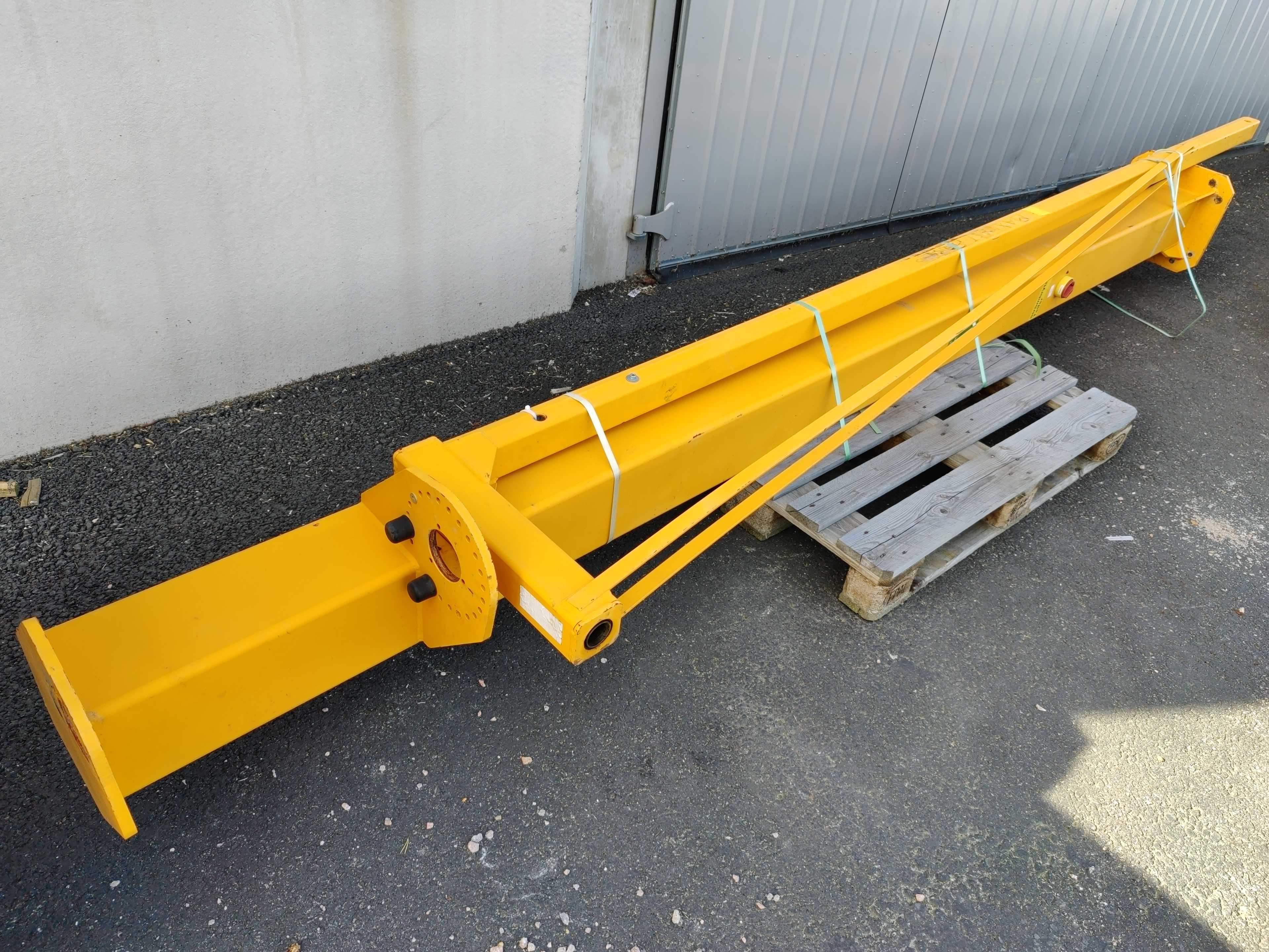 Column slewing crane Abus with hoist Demag - PS Auction - We value the ...