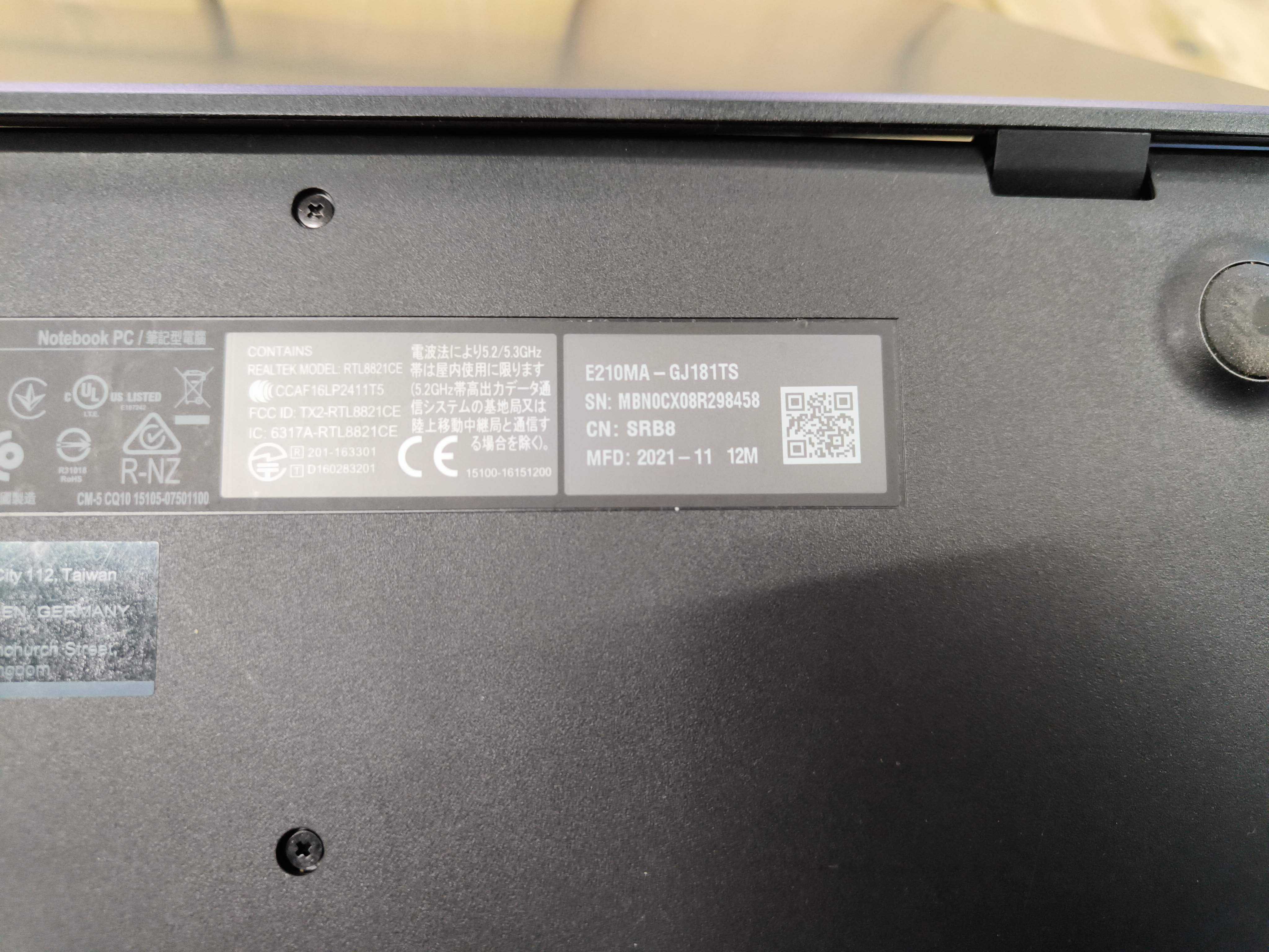 Laptop Asus E210M - Auktioner online - Nätauktioner & Konkursauktioner ...