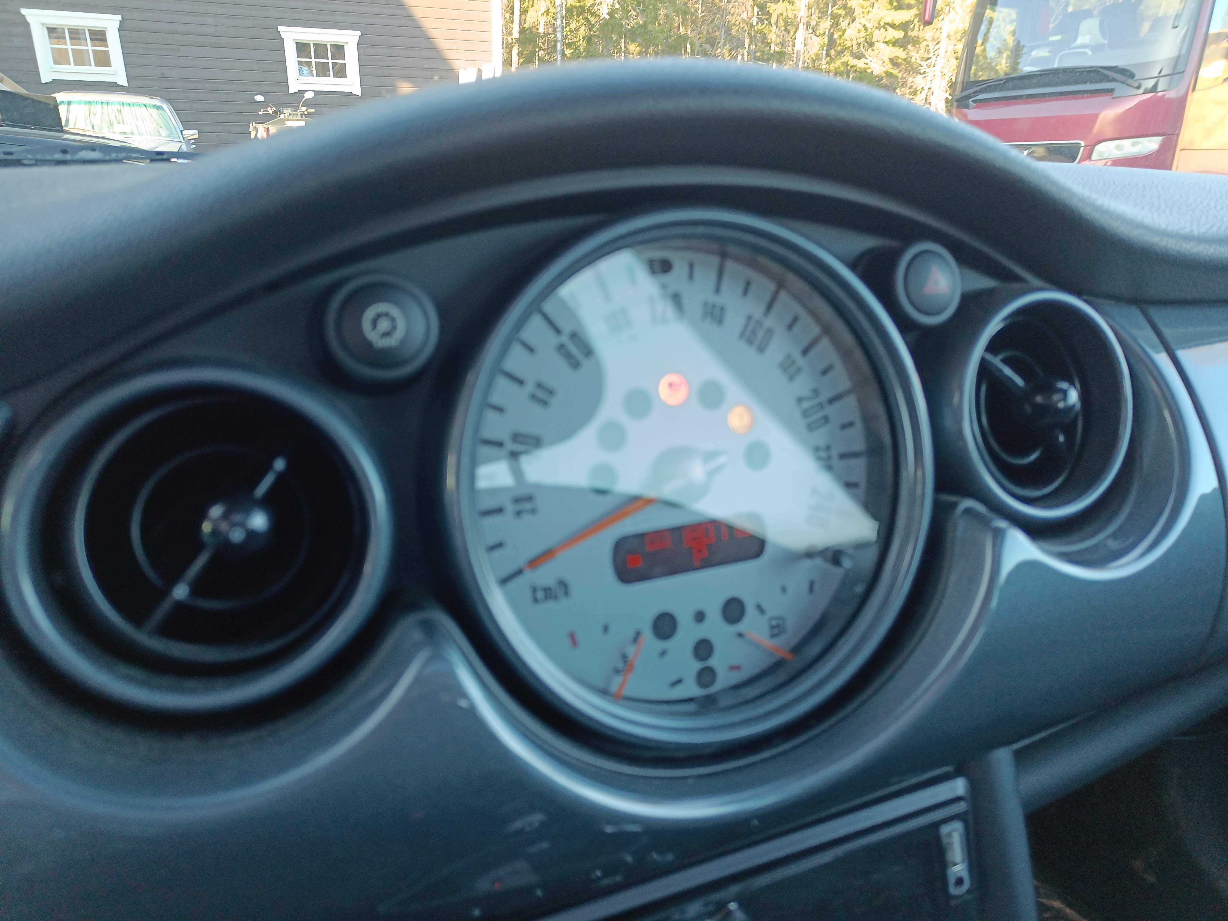 MINI Cooper CVT -2002 - Auktioner online - Nätauktioner ...