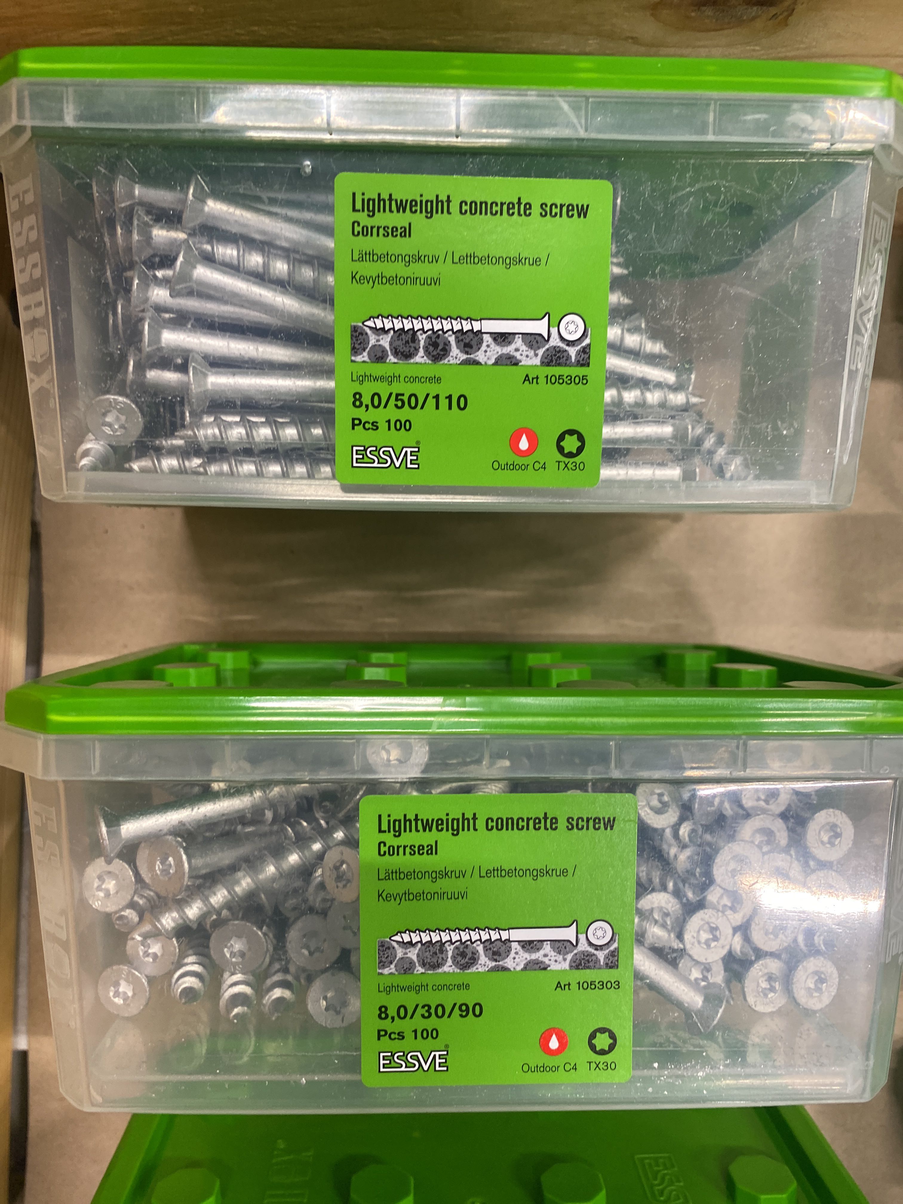 Essve Screw assortment - PS Auction - We value the future - Largest in ...