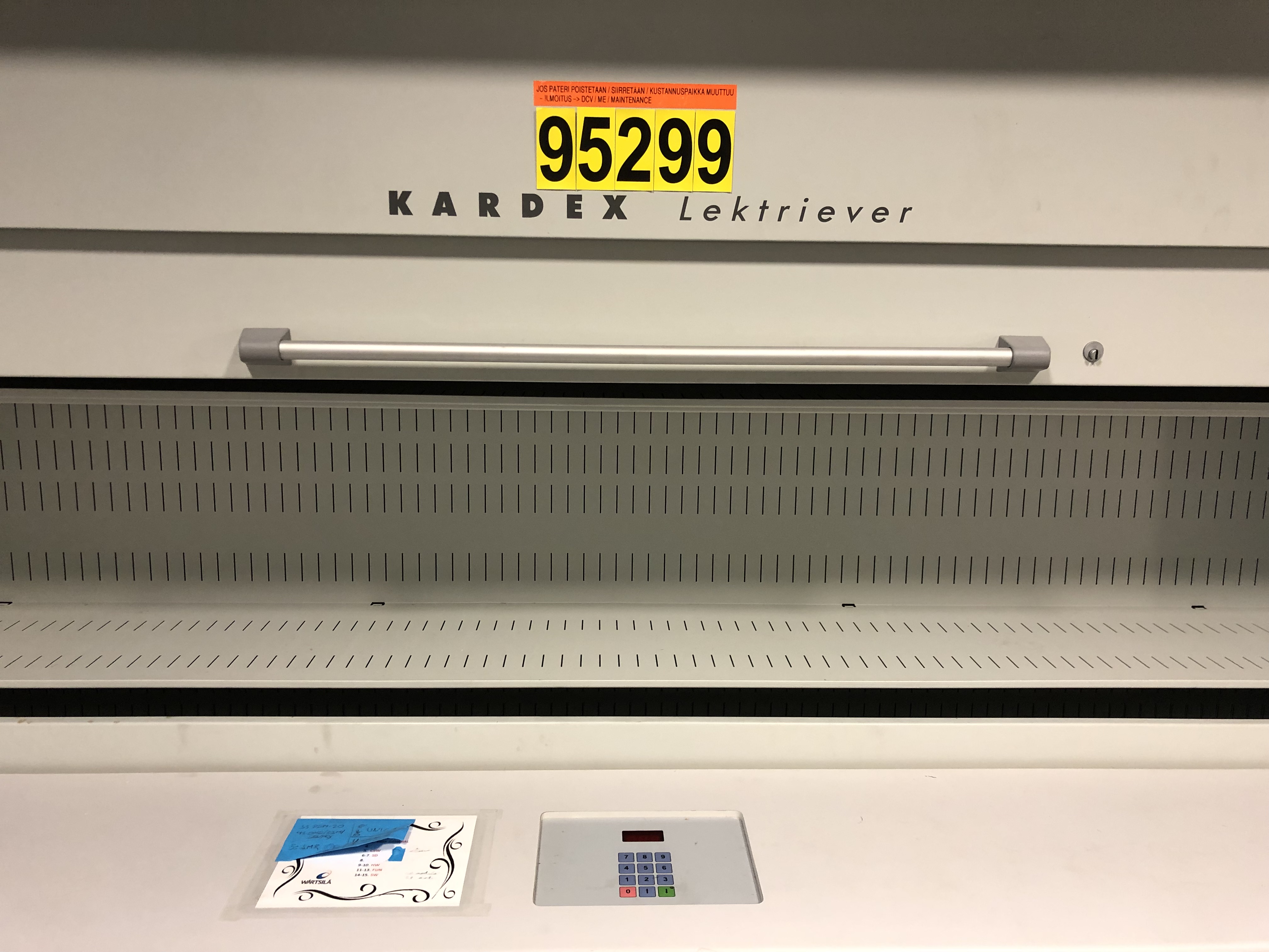 Kardex Lektriever SYS-1151541 karusellihylly (purettu myyntiä varten ...