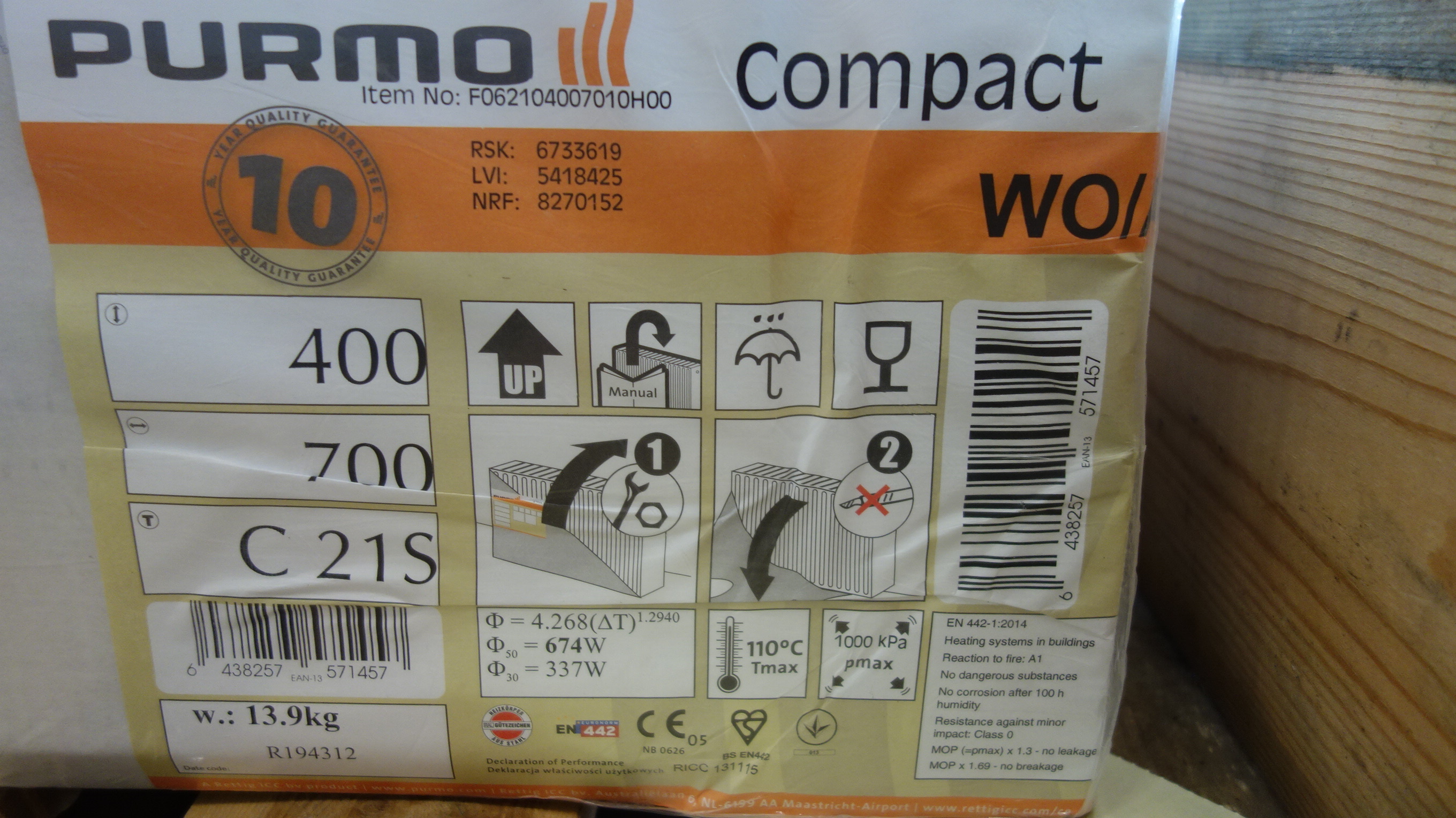 Radiator Purmo Compact C21 400x700 Kropp - Auktioner online ...