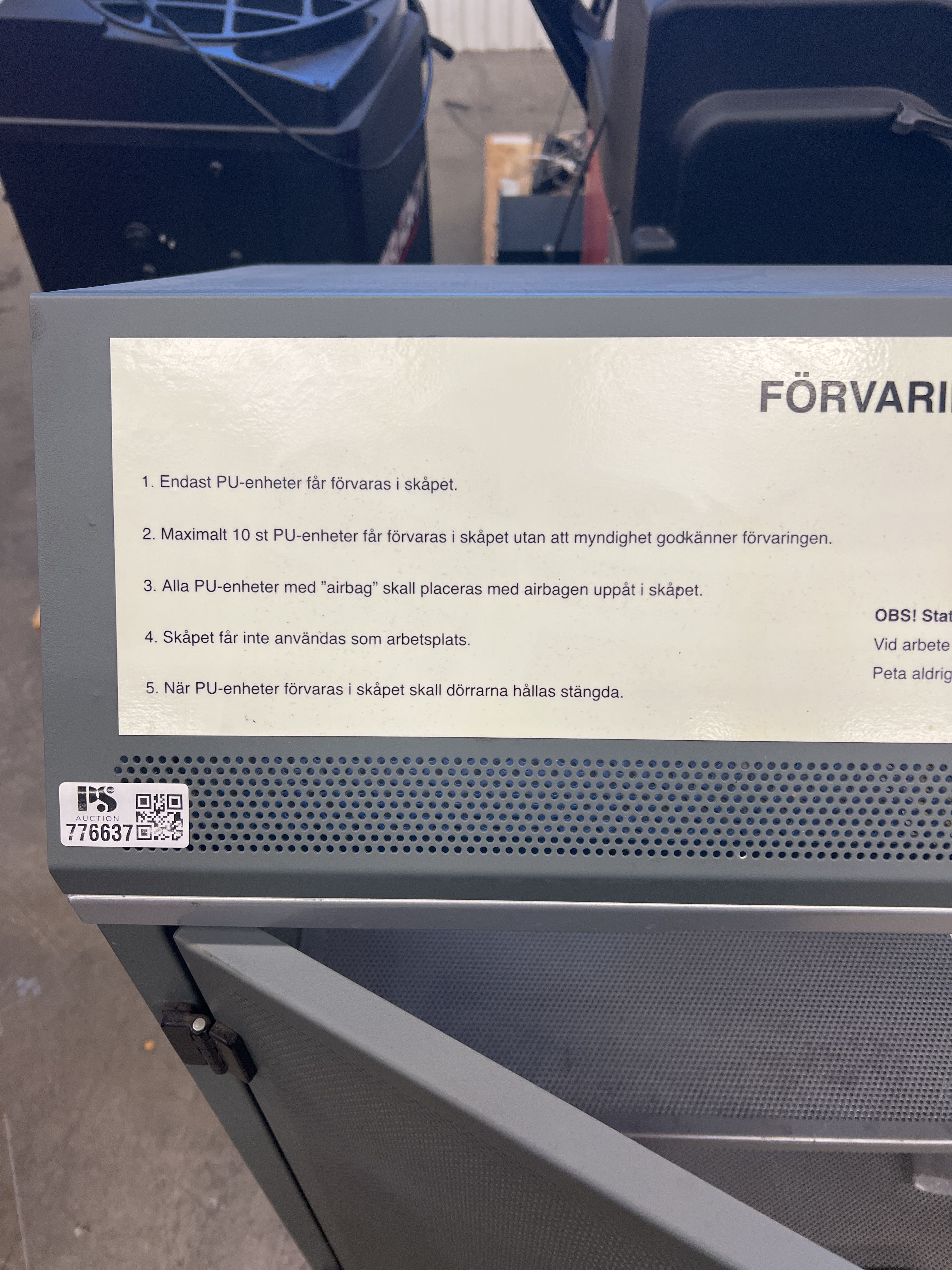 PU Cabinet (airbag storage) - PS Auction - We value the future ...