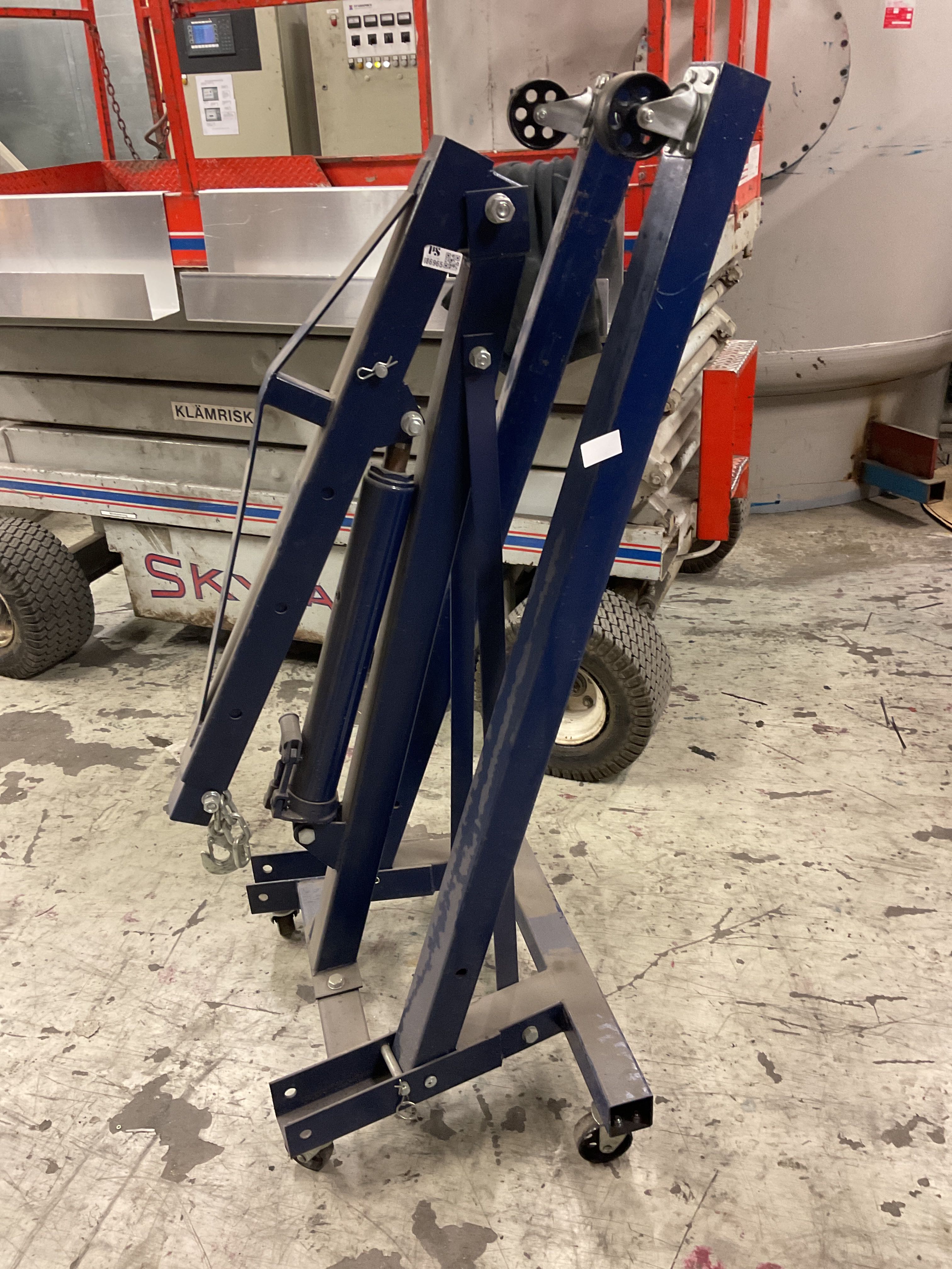 Motorlyft 2000 kg - Auktioner online - Nätauktioner & Konkursauktioner ...