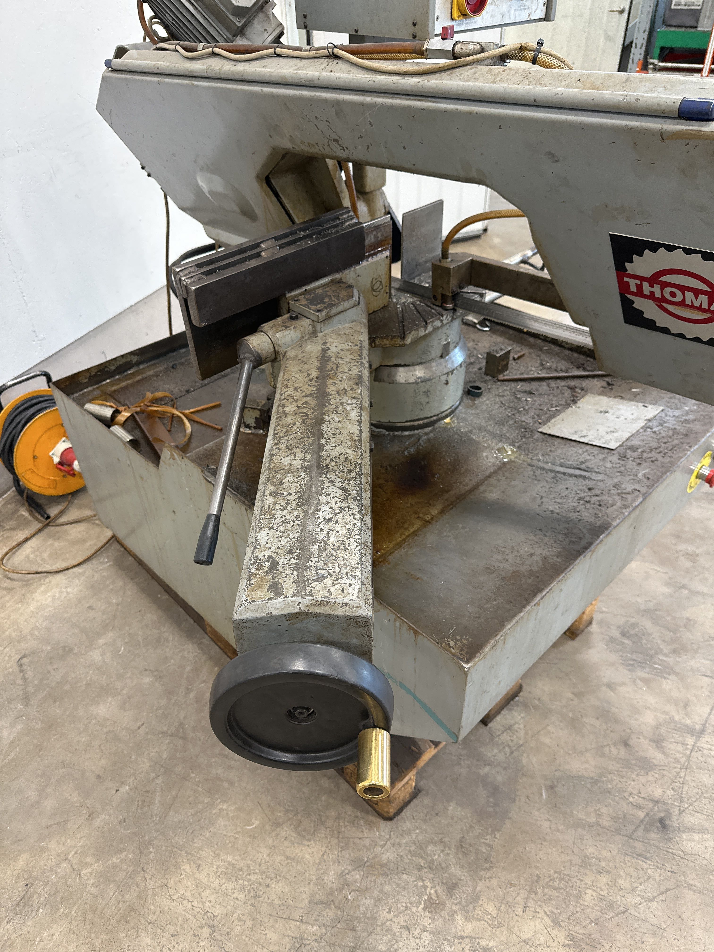 Band saw Thomas SAR 270 - PS Auction - We value the future - Largest in ...