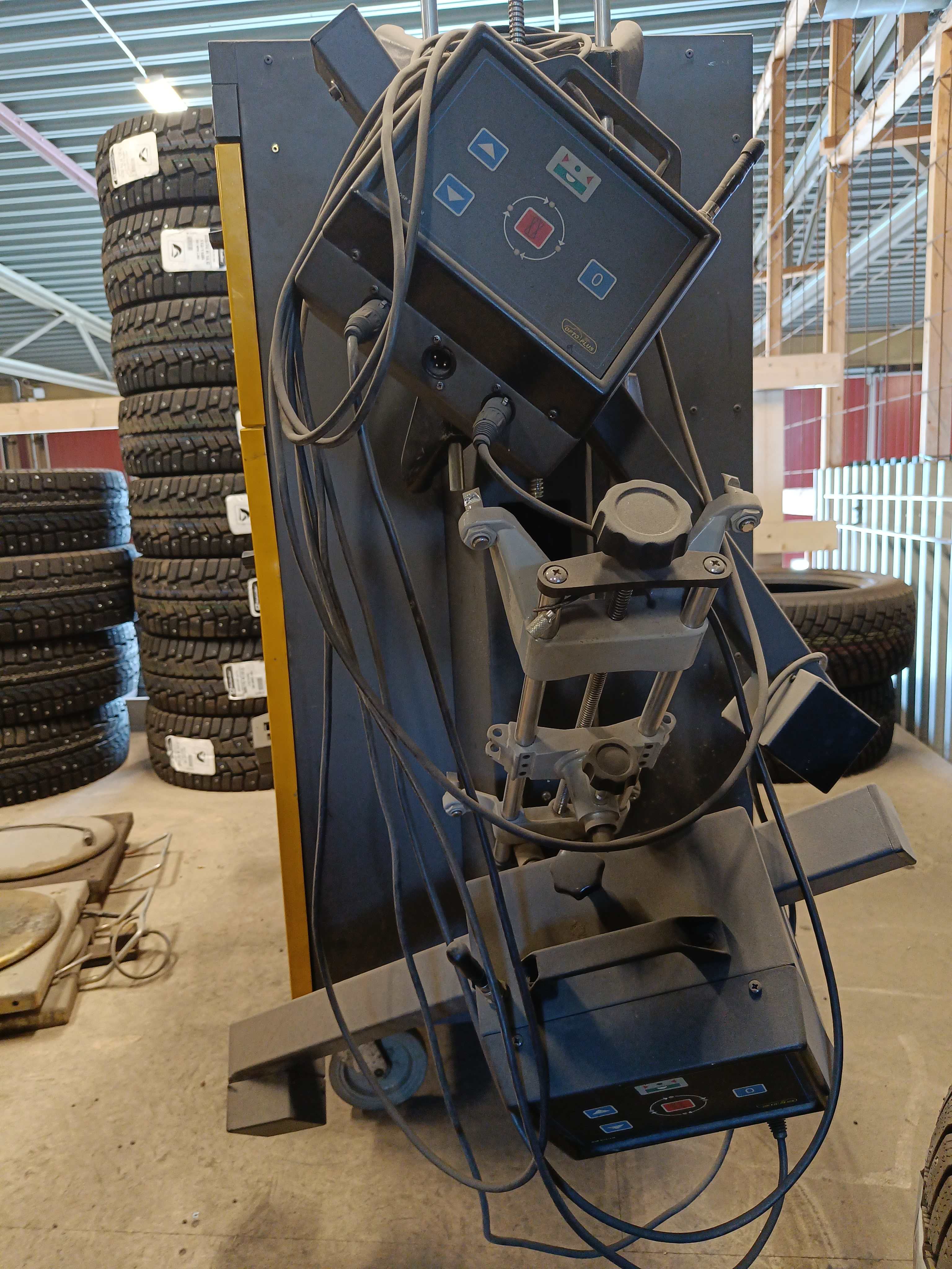 Wheel alignment machine Opto-Plus 618 RFT - PS Auction - We value the ...