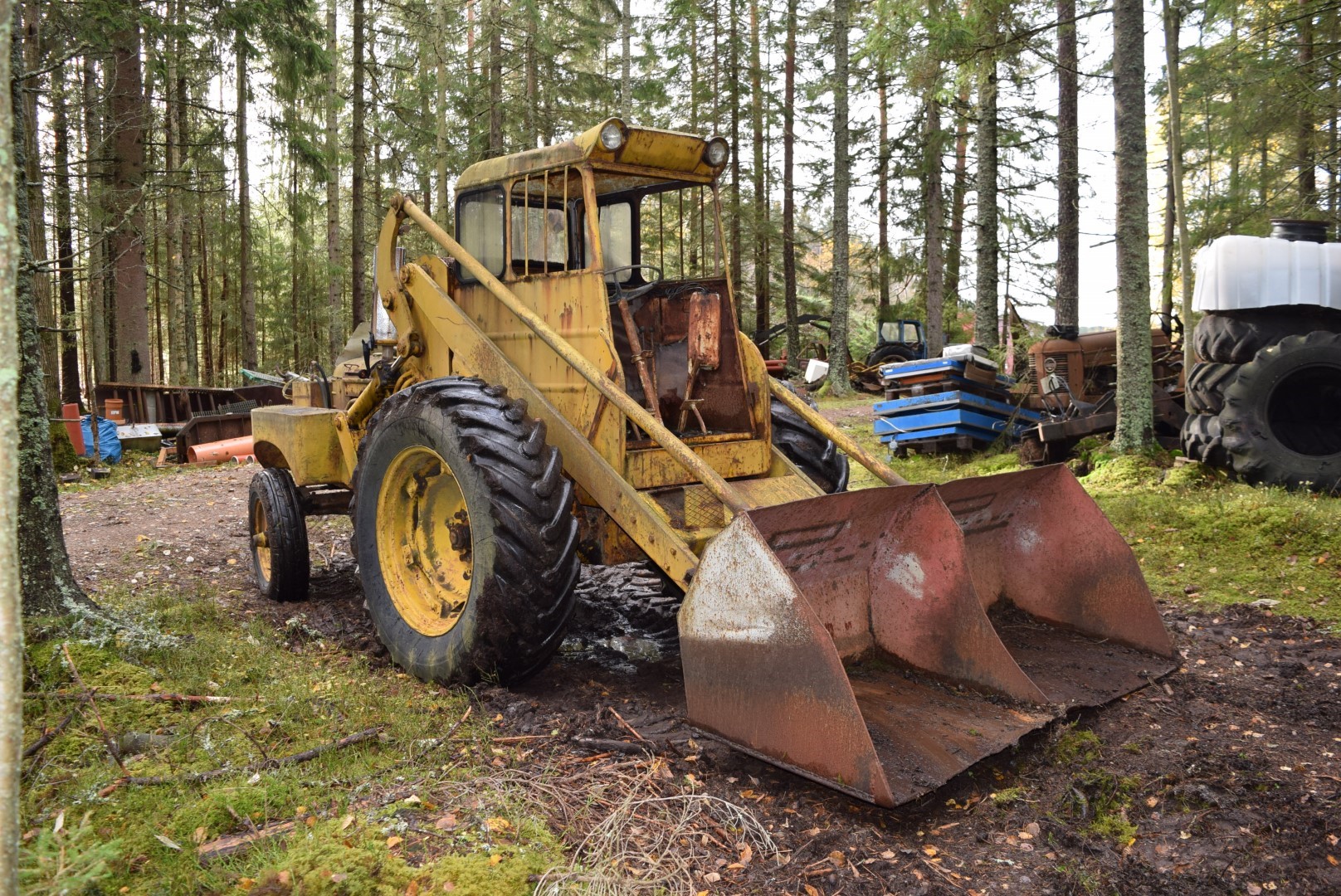Rear loader Volvo BM H10 350 - PS Auction - We value the future ...