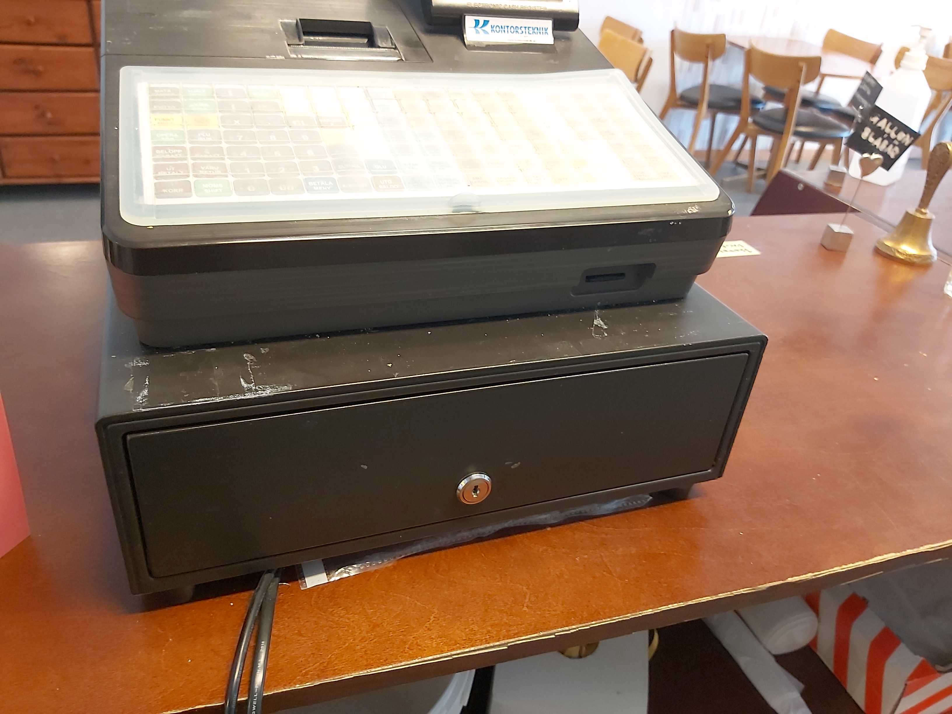 kassaapparat Sharp XE-A217B - Auktioner online - Nätauktioner ...