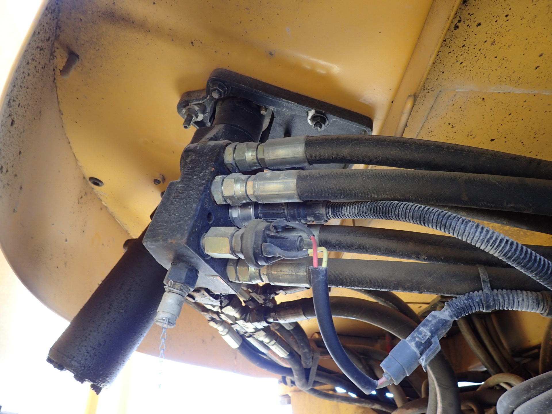 Volvo L220E Loader - PS Auction - We value the future - Largest in net ...