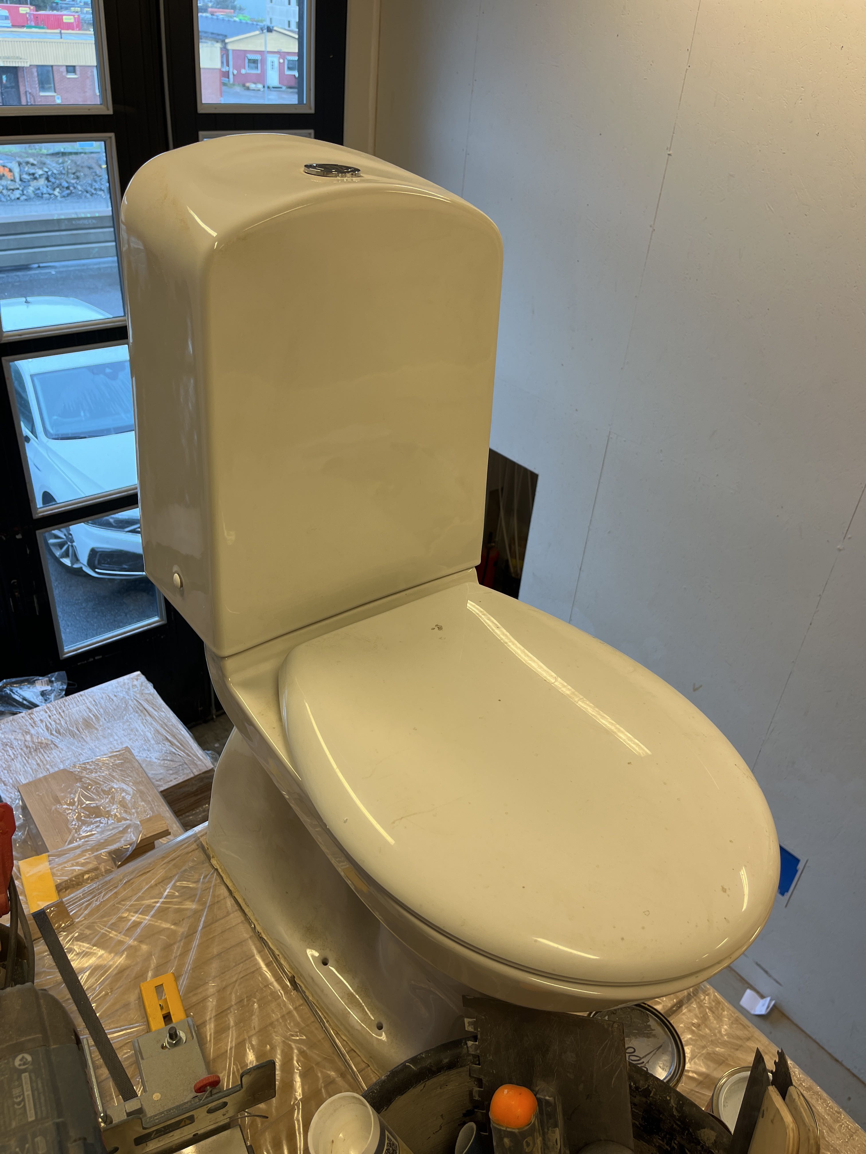 WC stol Gustavsberg - Auktioner online - Nätauktioner ...