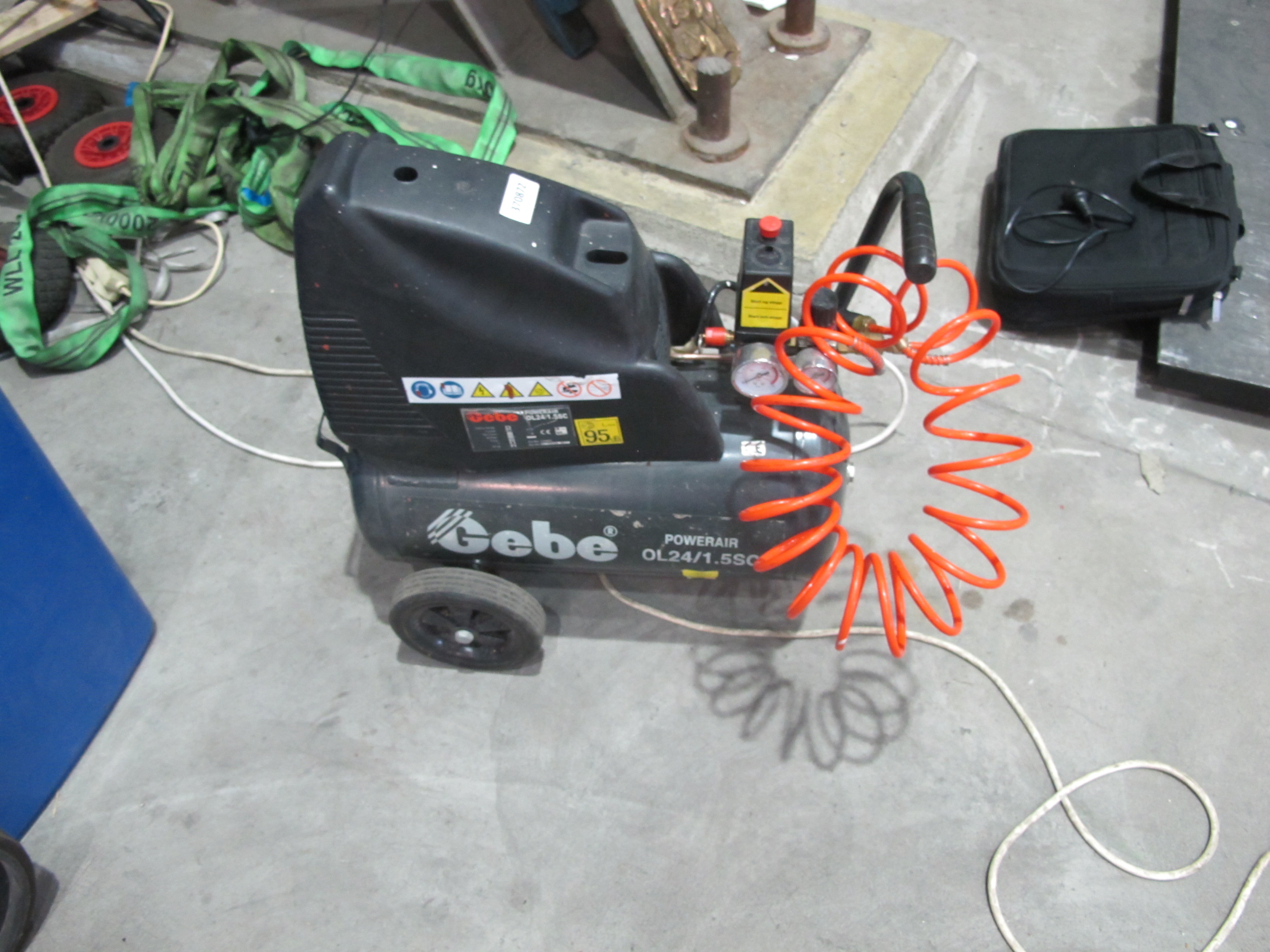 Kompressor Gebe Powerair - Auktioner online - Nätauktioner ...