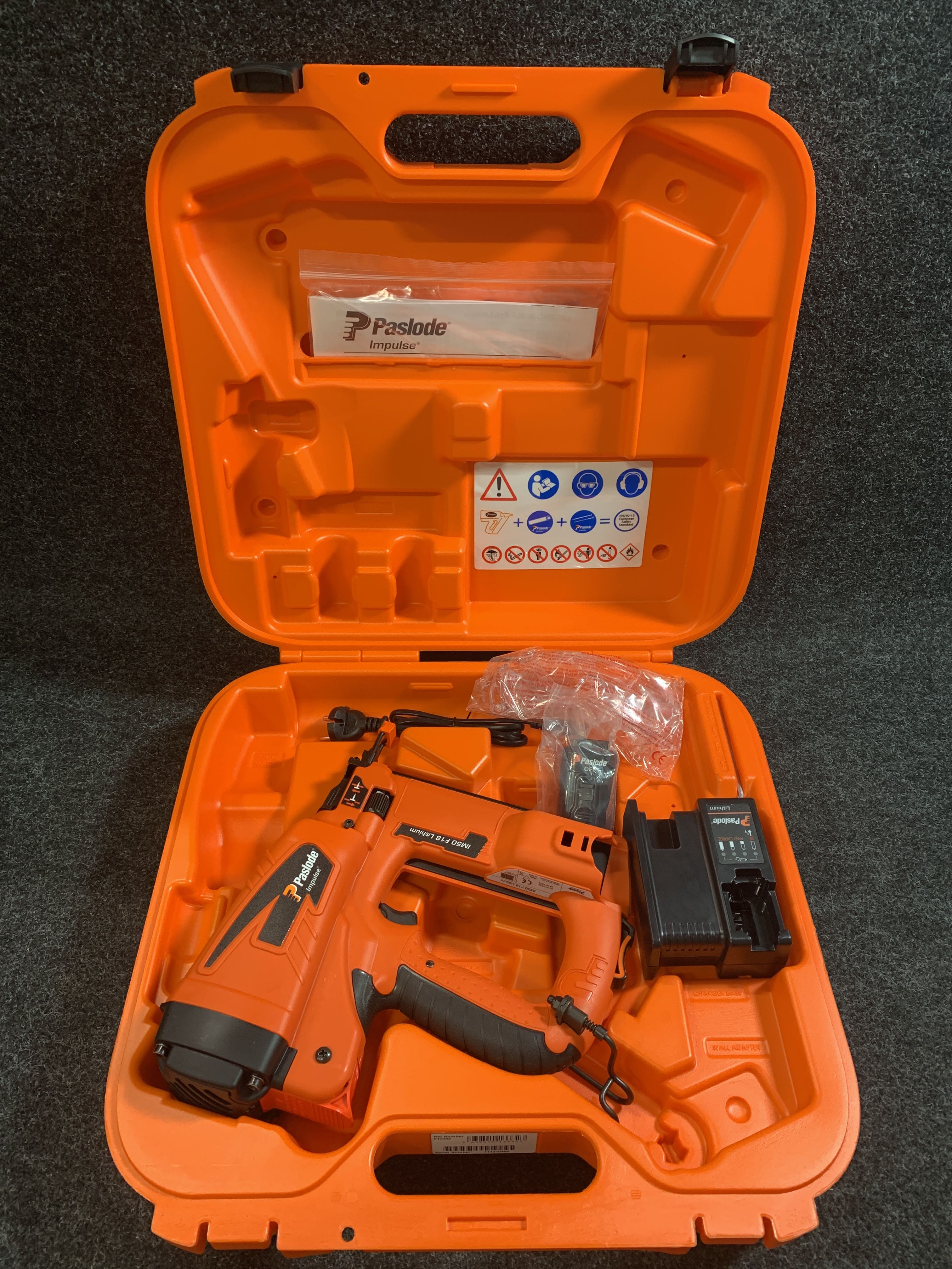 Dyckertpistol Paslode IM50 F18 Lithium - Auktioner online ...