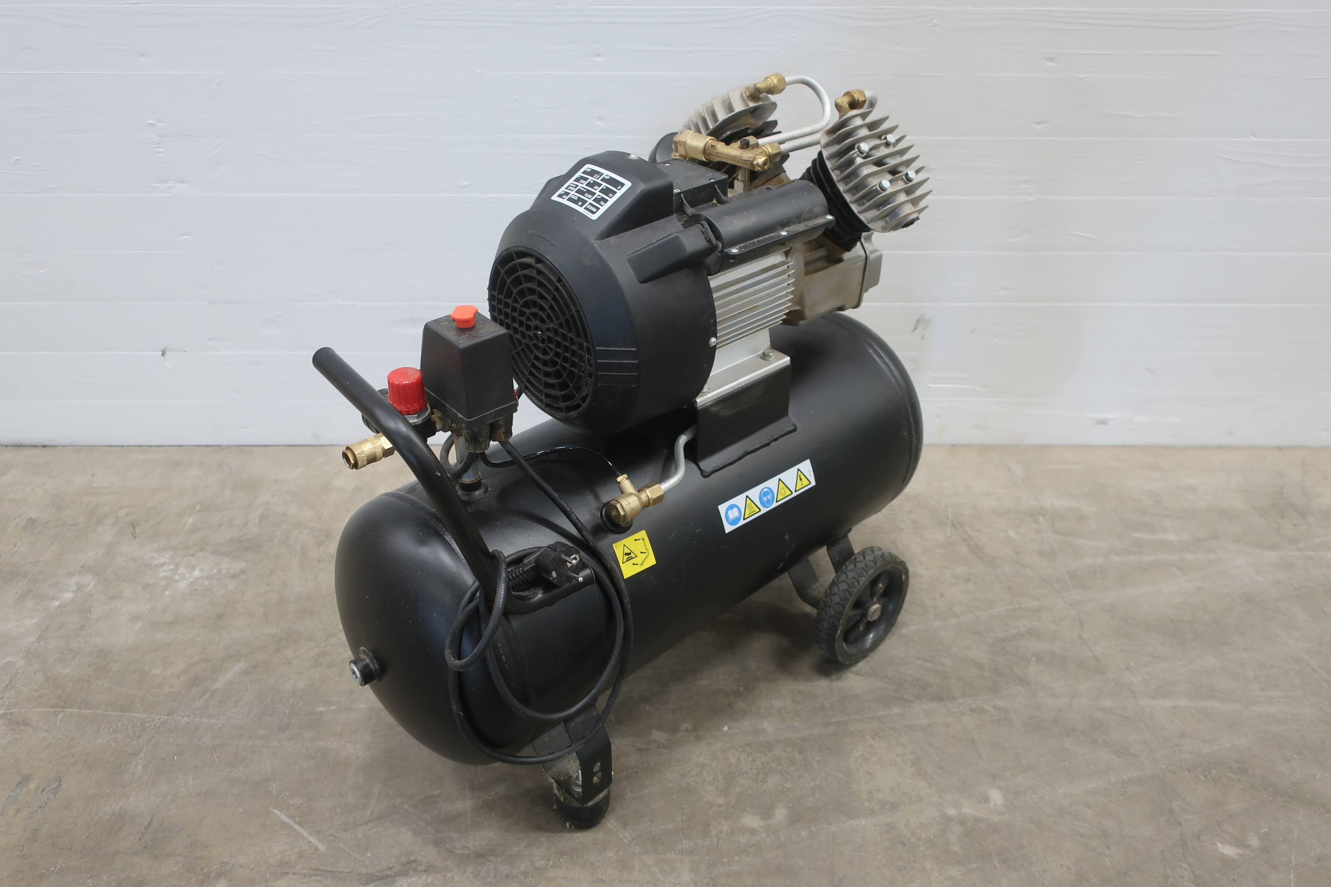 Kompressor Gebe Nuair VDC/50 CM3 230/50 - Auktioner online ...