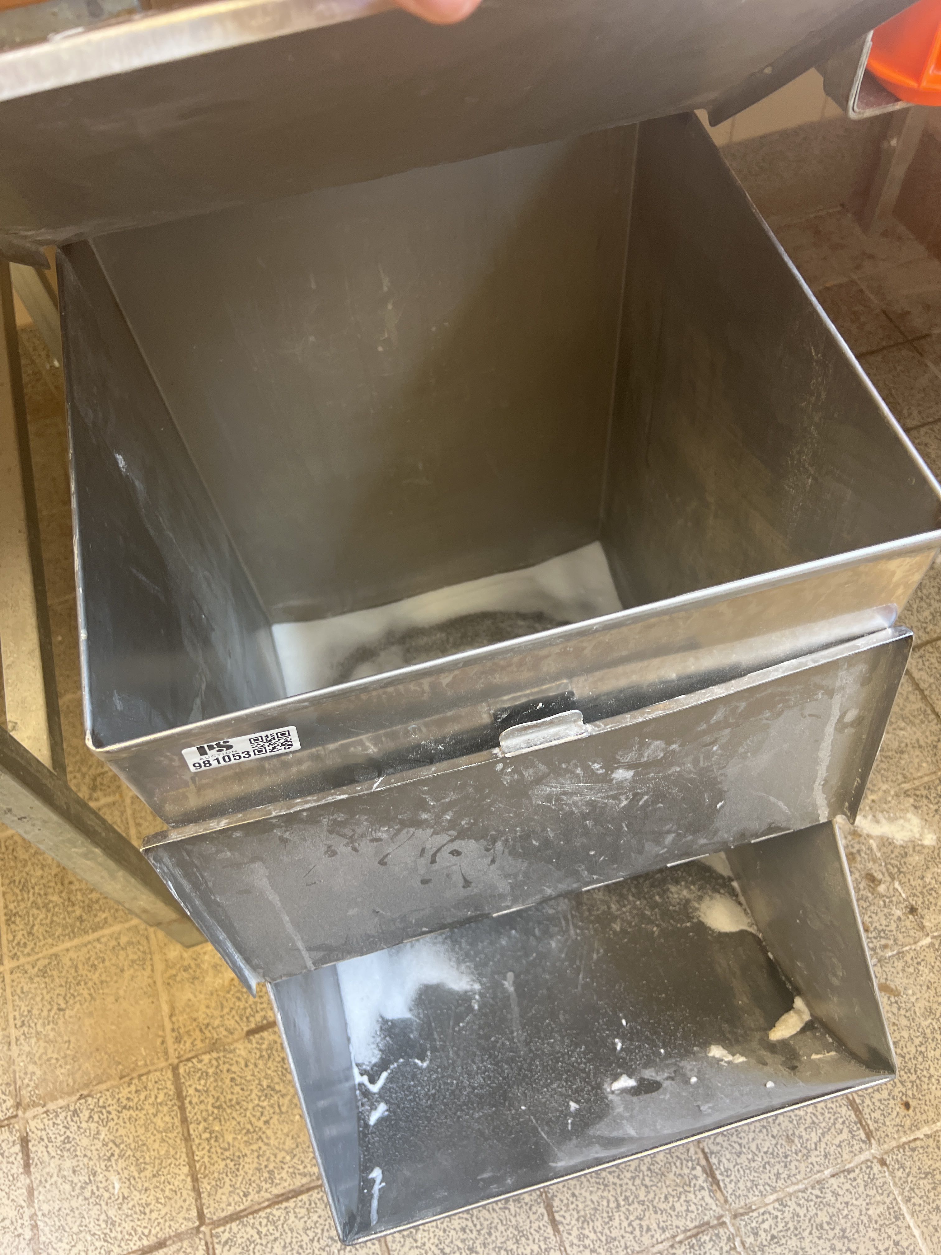 Flour and sugar boxes 2 stainless steel boxes - PS Auction - We value ...