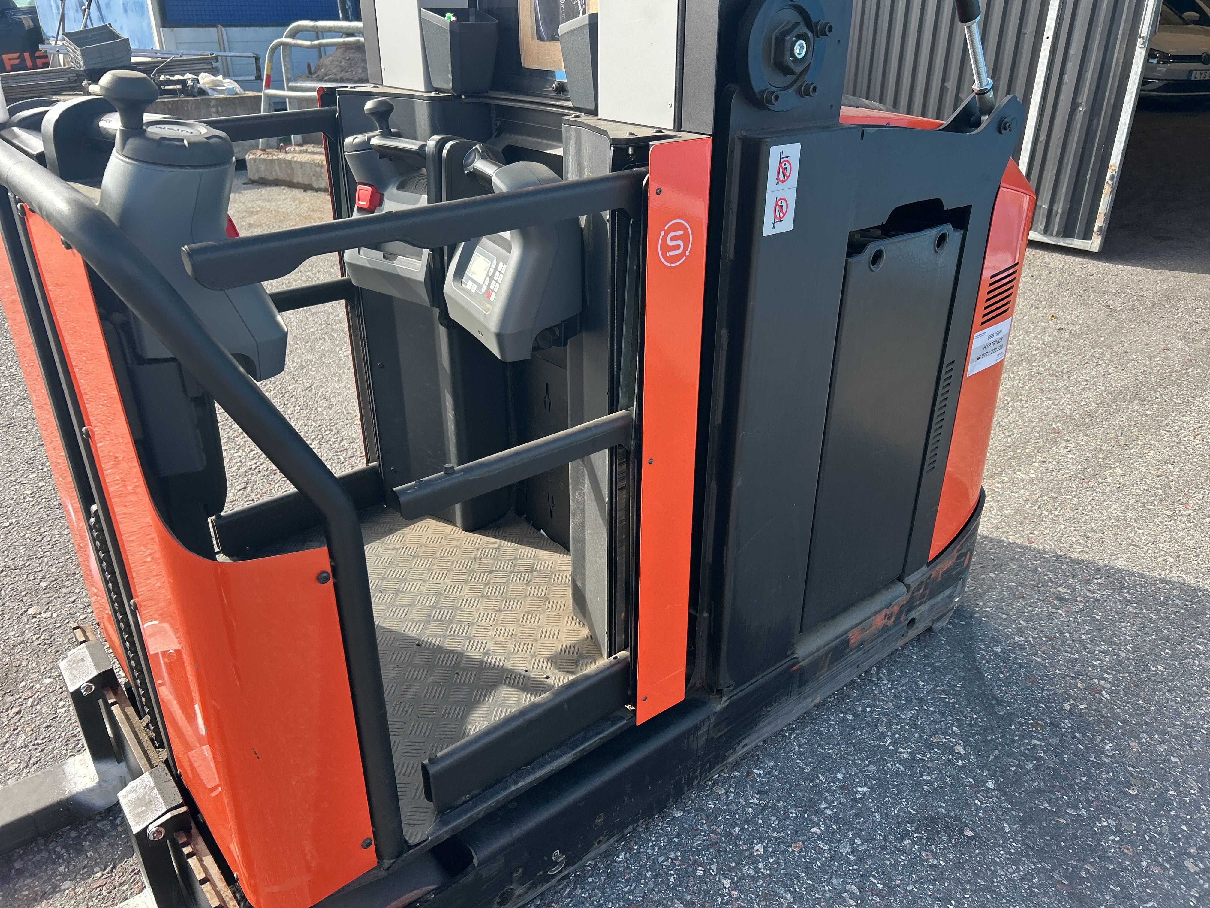 Plocktruck Toyota OME100H -2019 - Auktioner online - Nätauktioner ...