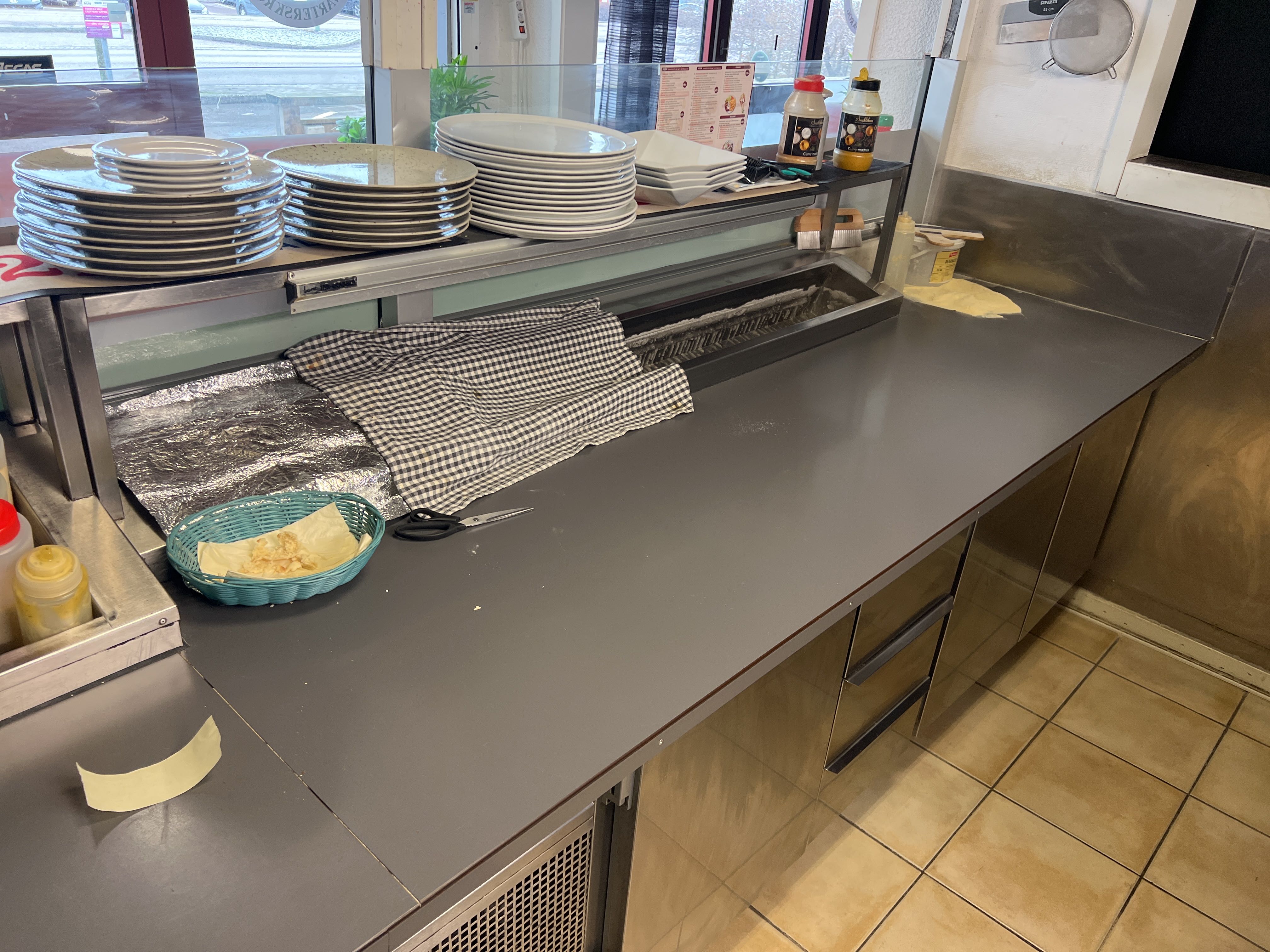 Reception counter with built-in refrigerators, pizza counter and more ...