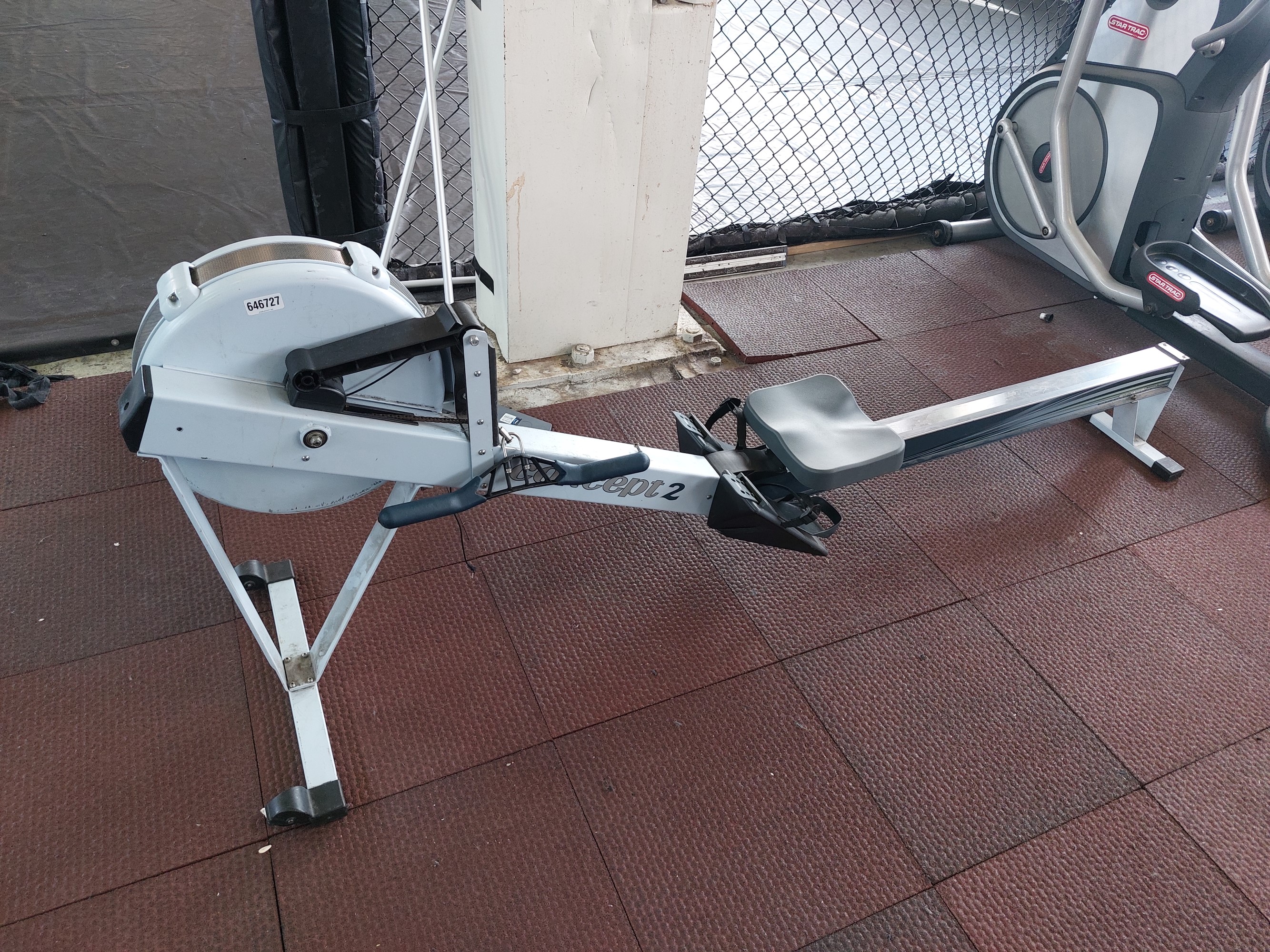 Concept rowing machine without display - PS Auction - We value the ...