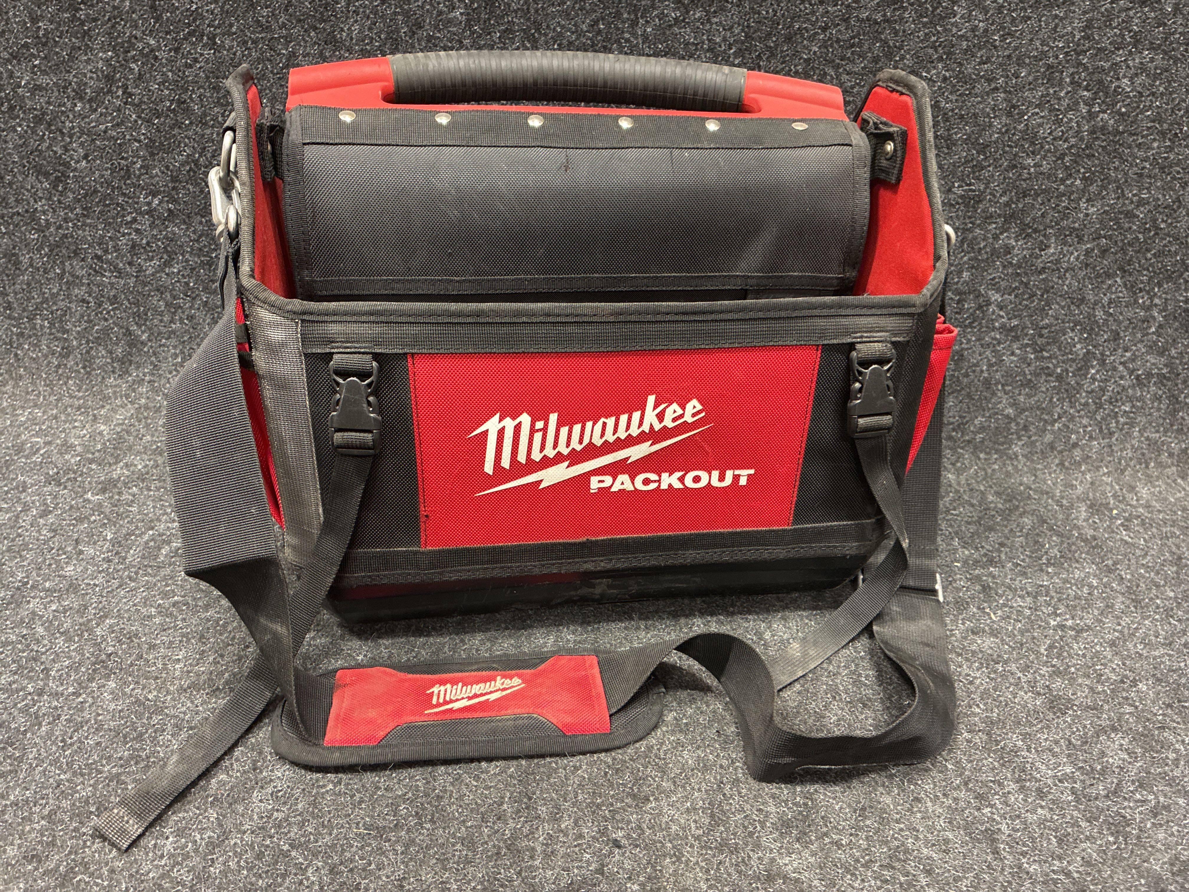 Milwaukee Packout Tool Bag - PS Auction - We value the future - Largest ...
