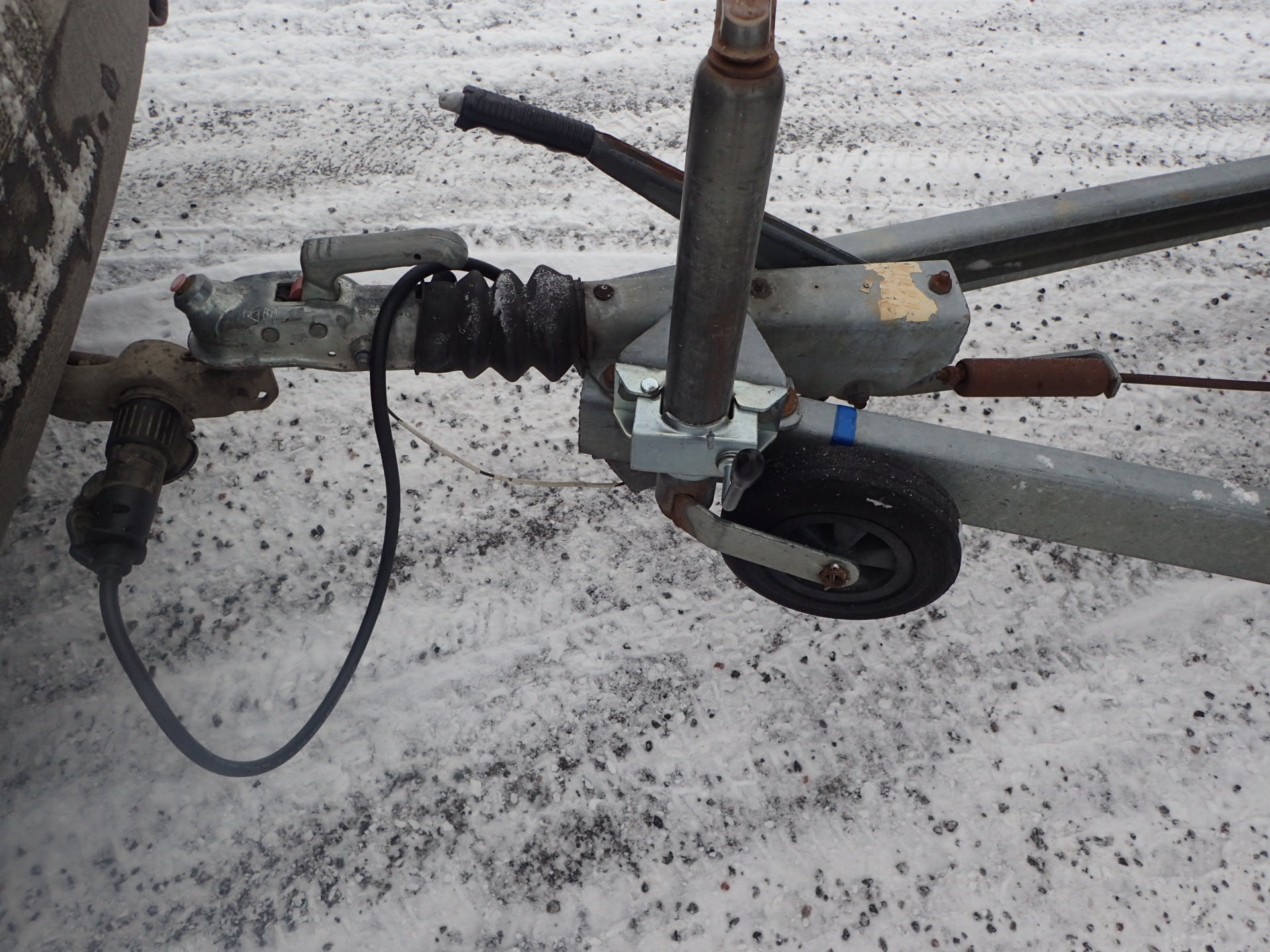 Kåpsläpvagn OK-BIVA 1979 - Auktioner online - Nätauktioner & Konkursauktioner | PS Auction