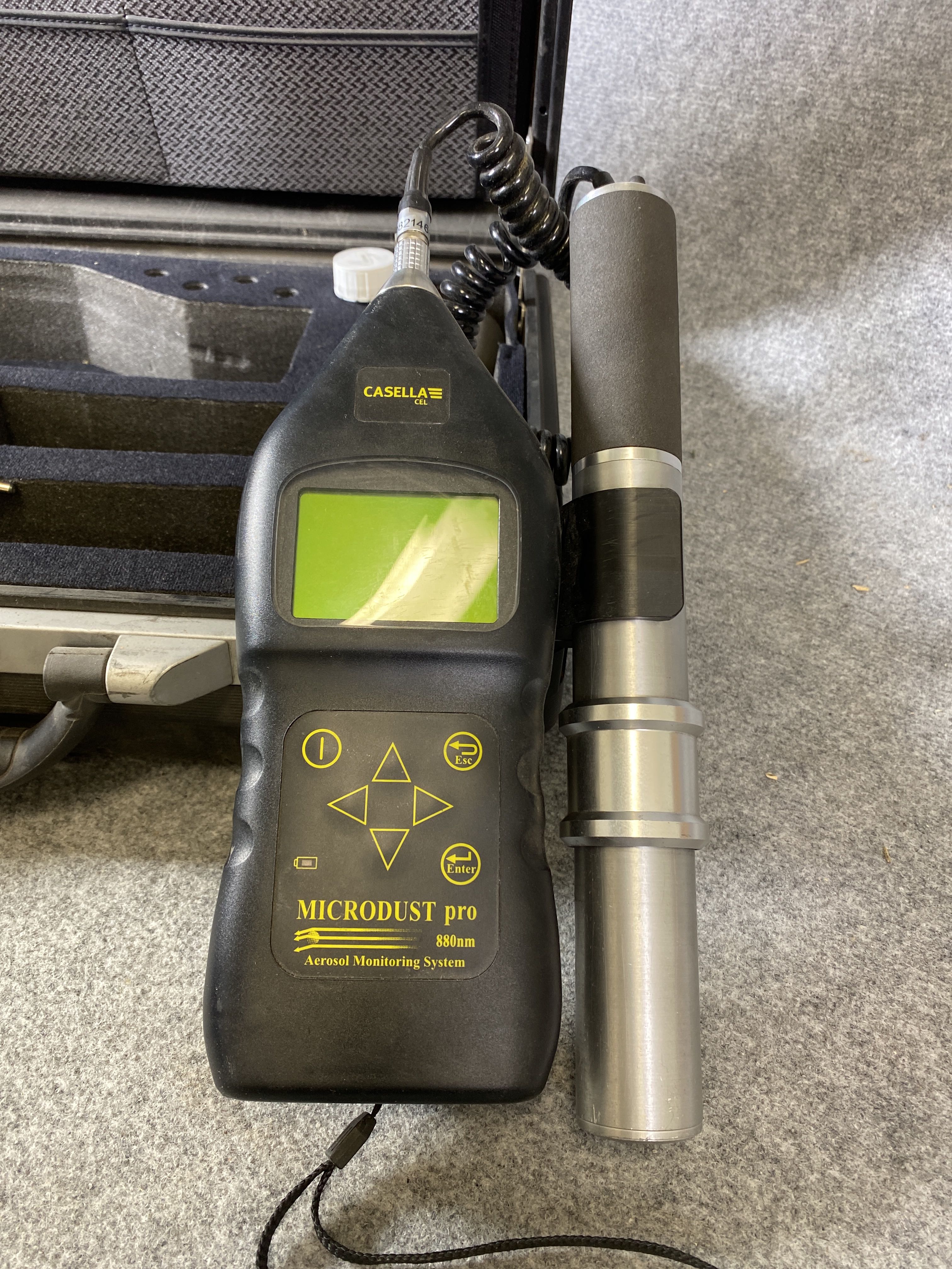 Air particle meter - Casella - Model: Microdust pro 880nm - PS Auction ...