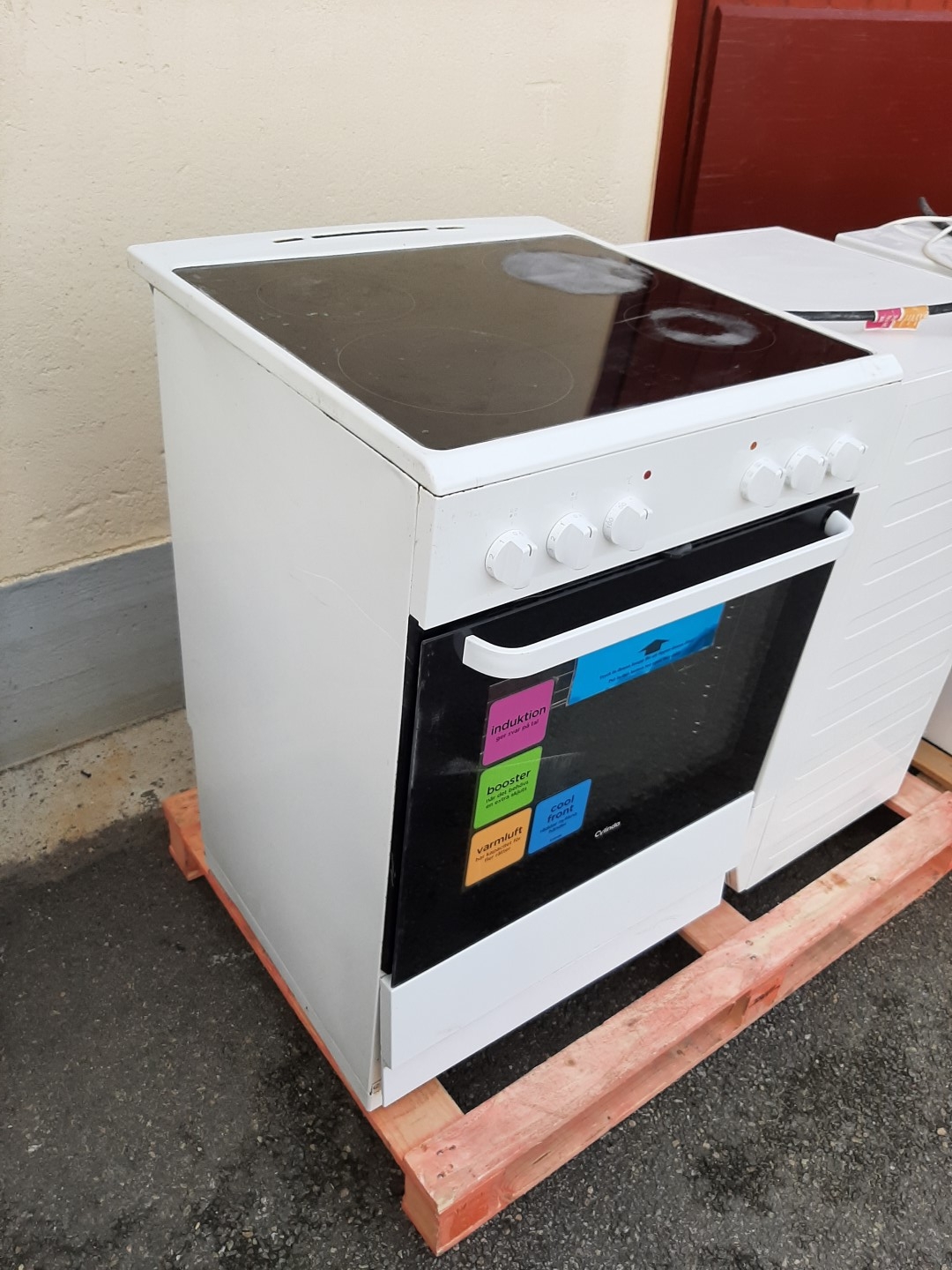 Electric cooker, Washer & Dryer Cylinda / Electrolux - PS Auction - We ...