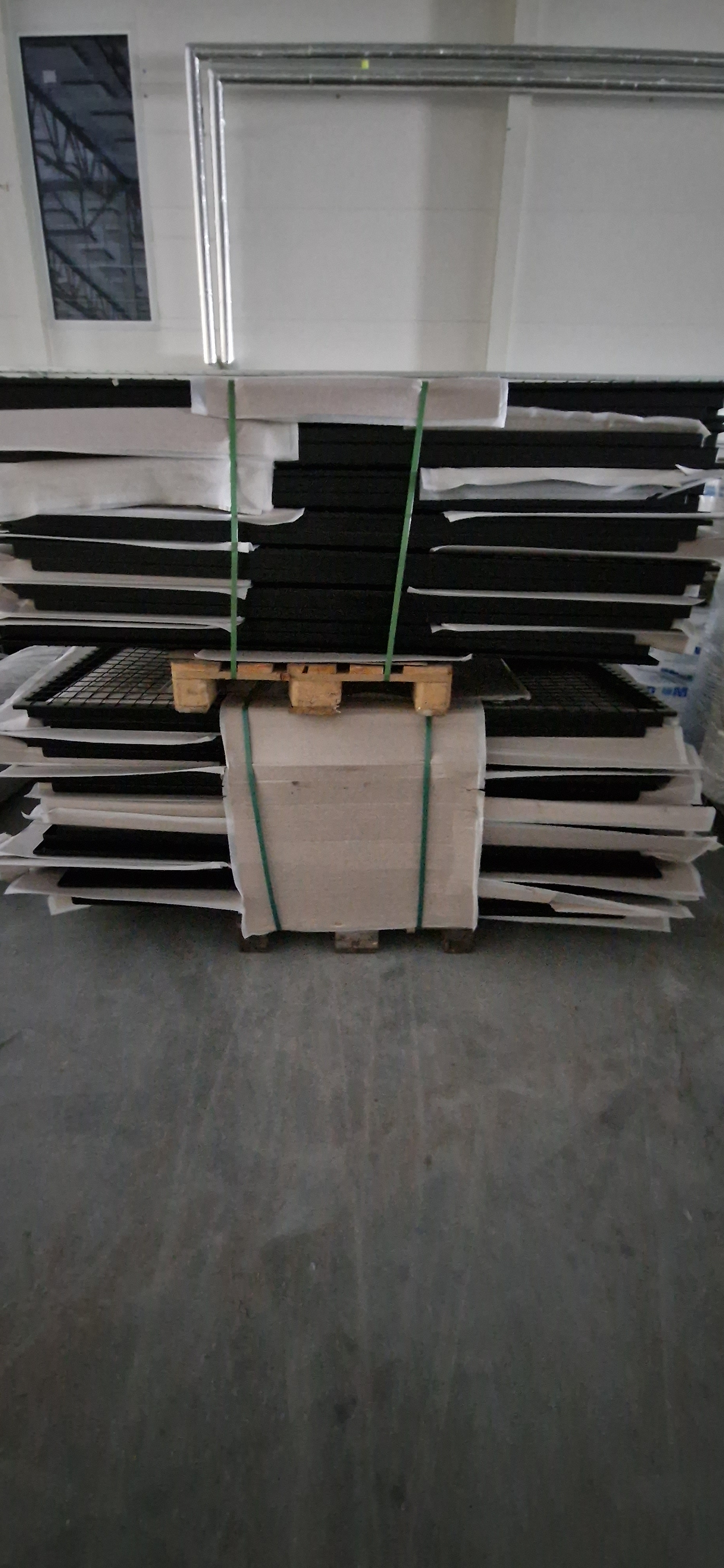 22 grids 1x2m - PS Auction - We value the future - Largest in net auctions