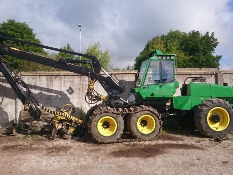 Harvester Lokomo 990 v.l 1992. (Timber 1270 A) - PS Auction - We value ...