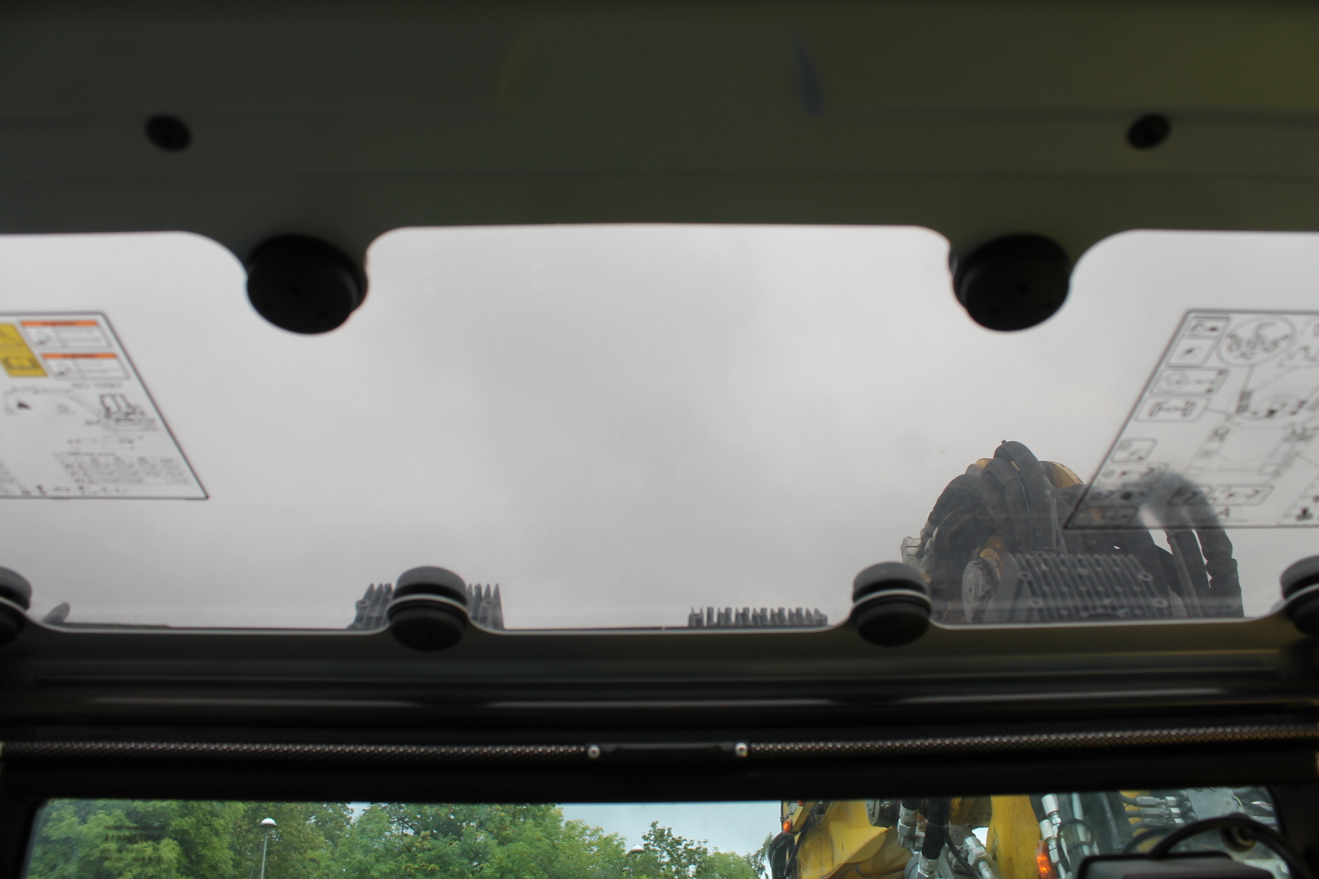 Wheeled excavator Wacker Neuson EW65 -16 Tipper trailer and buckets ...