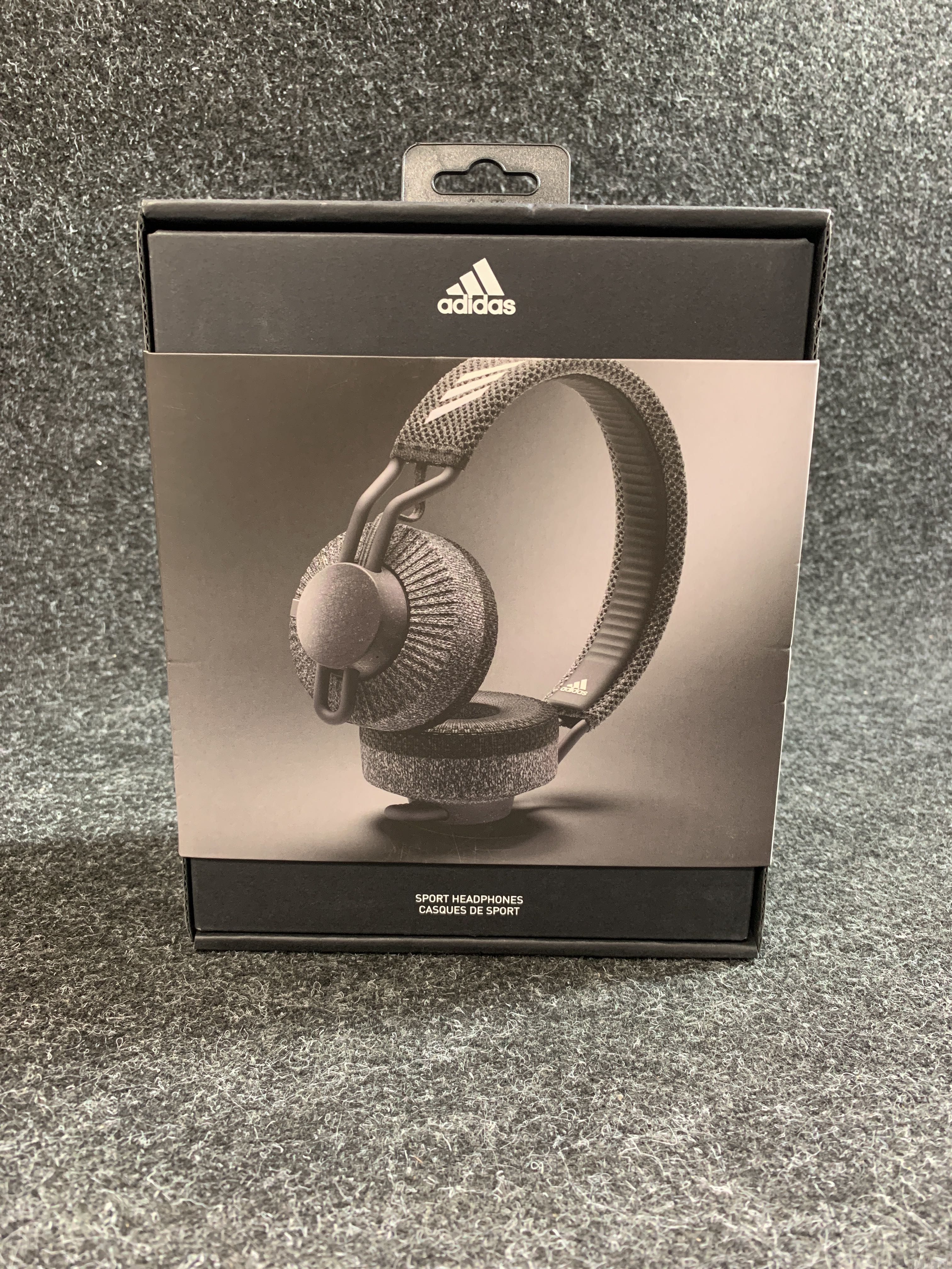 Svettåliga on-ear-hörlurar Adidas RPT-01 - Night Grey - Auktioner ...