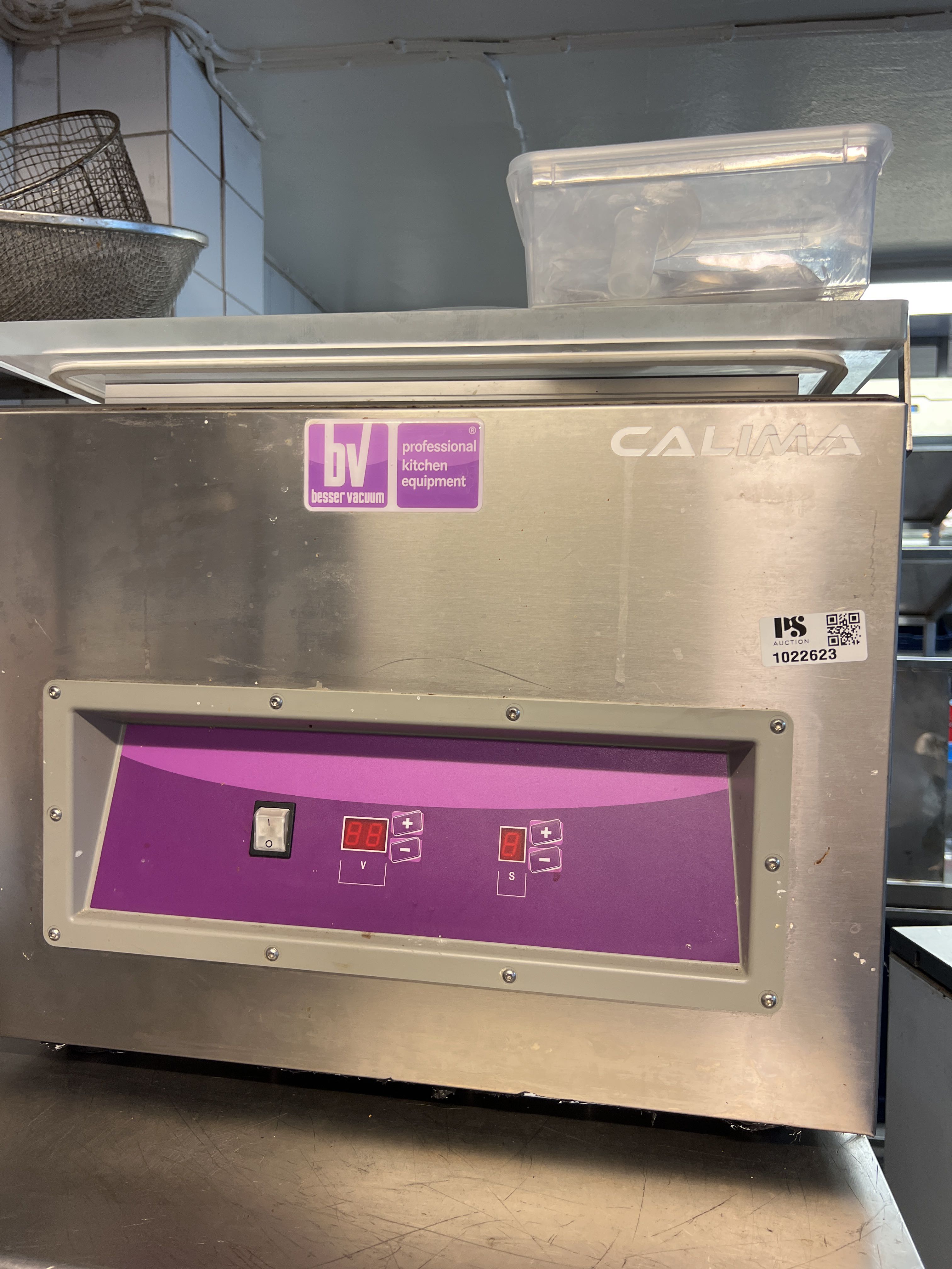 Vacuum machine Besser Vacuum Calima - PS Auction - We value the future ...