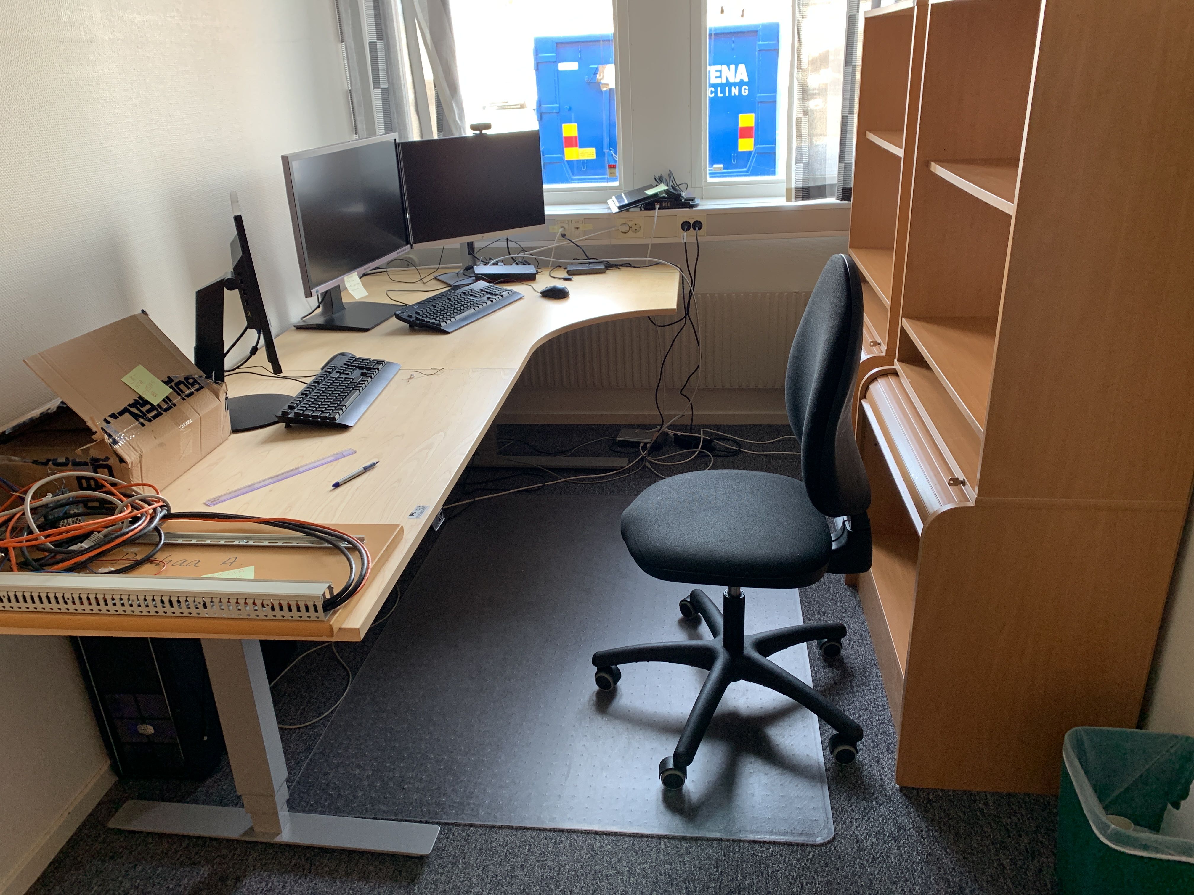 Office furniture: Electric raise/lower desk, office chair, bookshelves ...