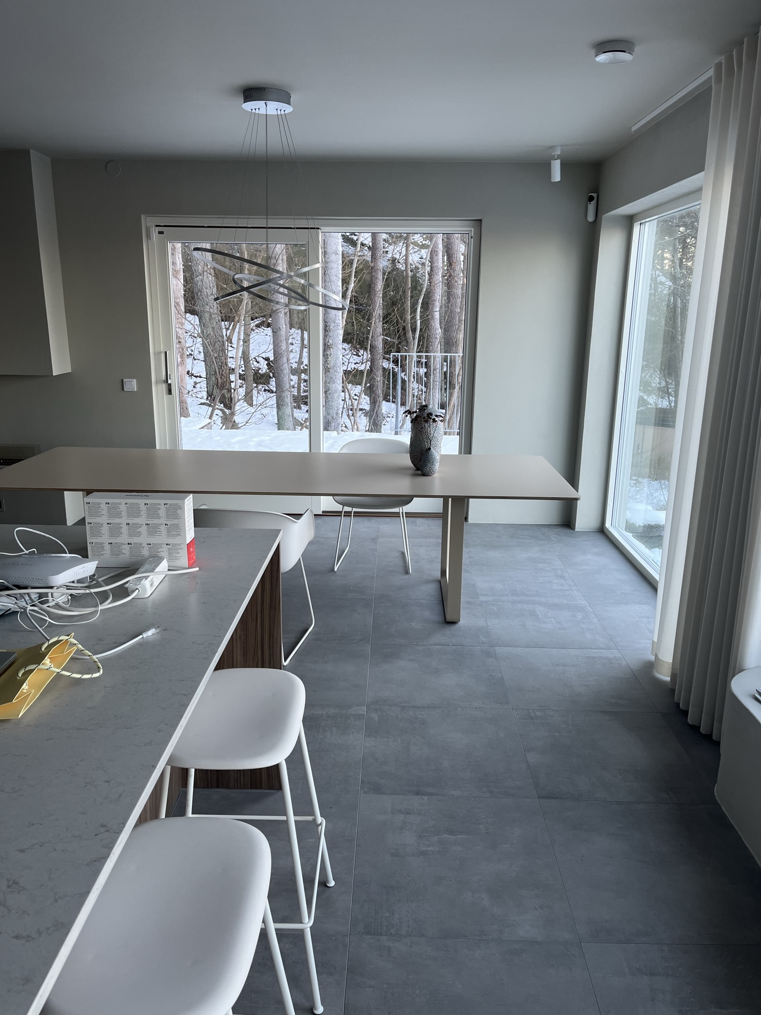 Design Inventarie För Heminredning - SE VIDEO - Auktioner online ...