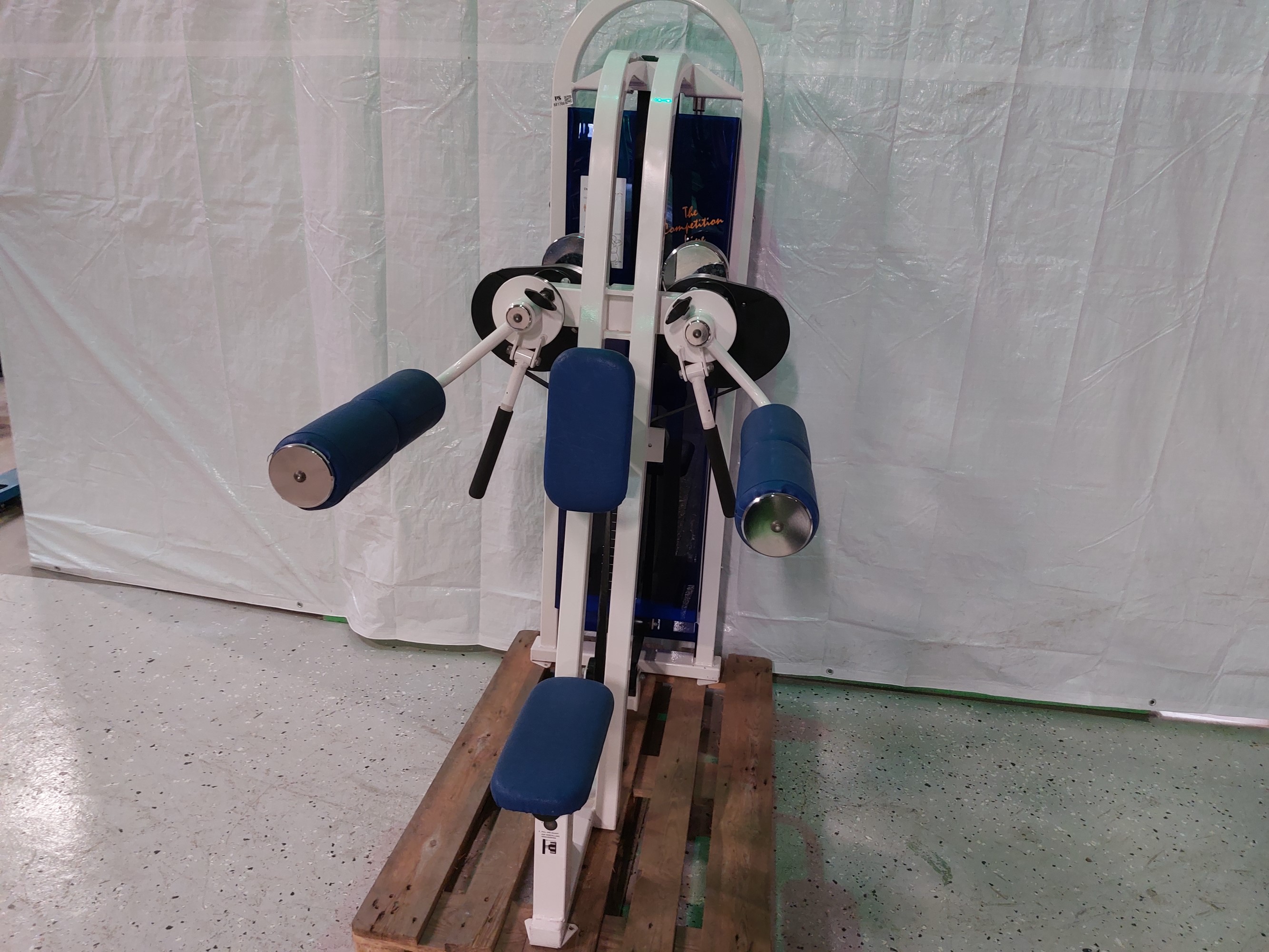 Rotary deltoid shoulder machine CL-Fitness - PS Auction - We value the ...