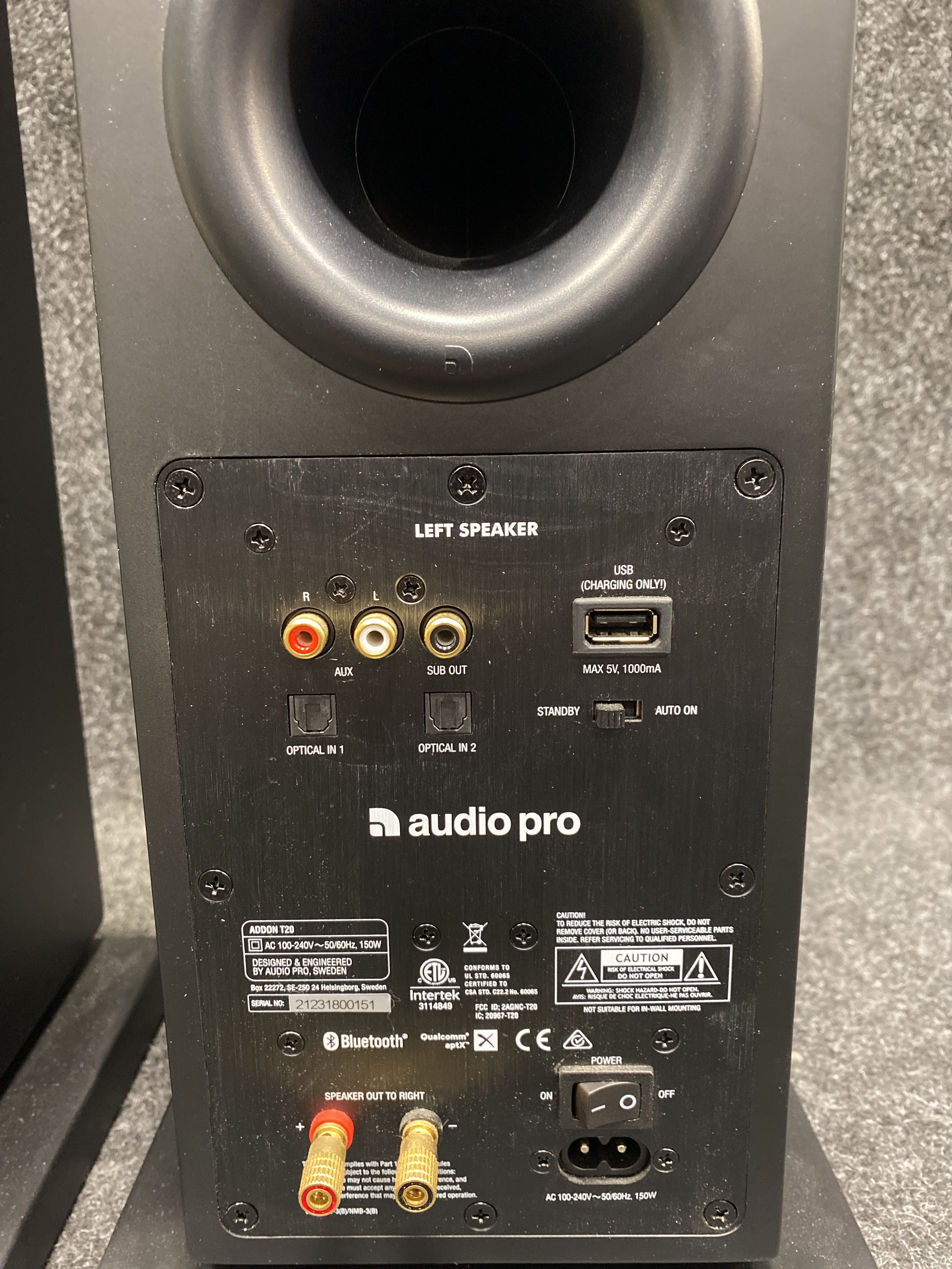 Golvhögtalare Audio Pro Addon T20 - Auktioner online - Nätauktioner ...